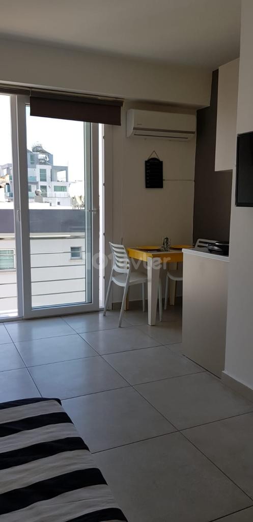 Girne Merkezde Kisa Donem Kiralik Studyo Daire - €400 - İlan Numarası ...