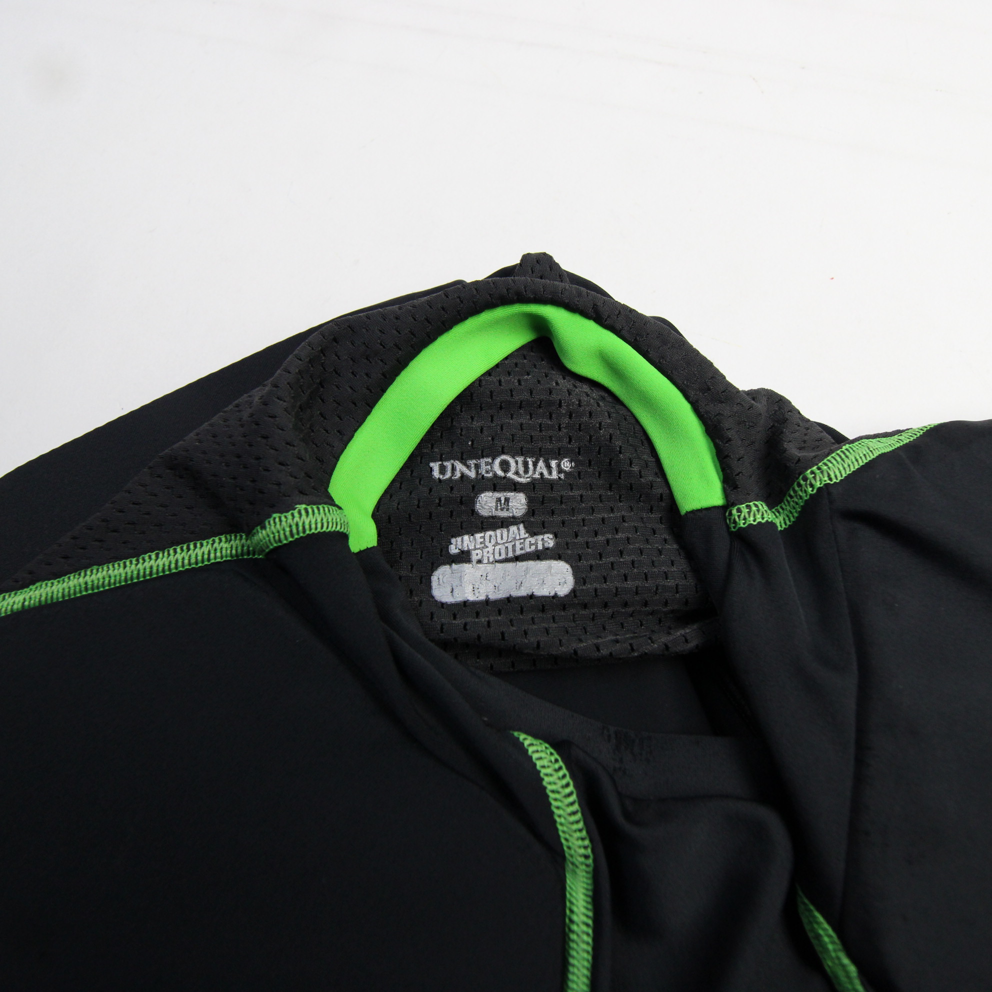 Unequal Padded Compression Top Men's Black Used | eBay