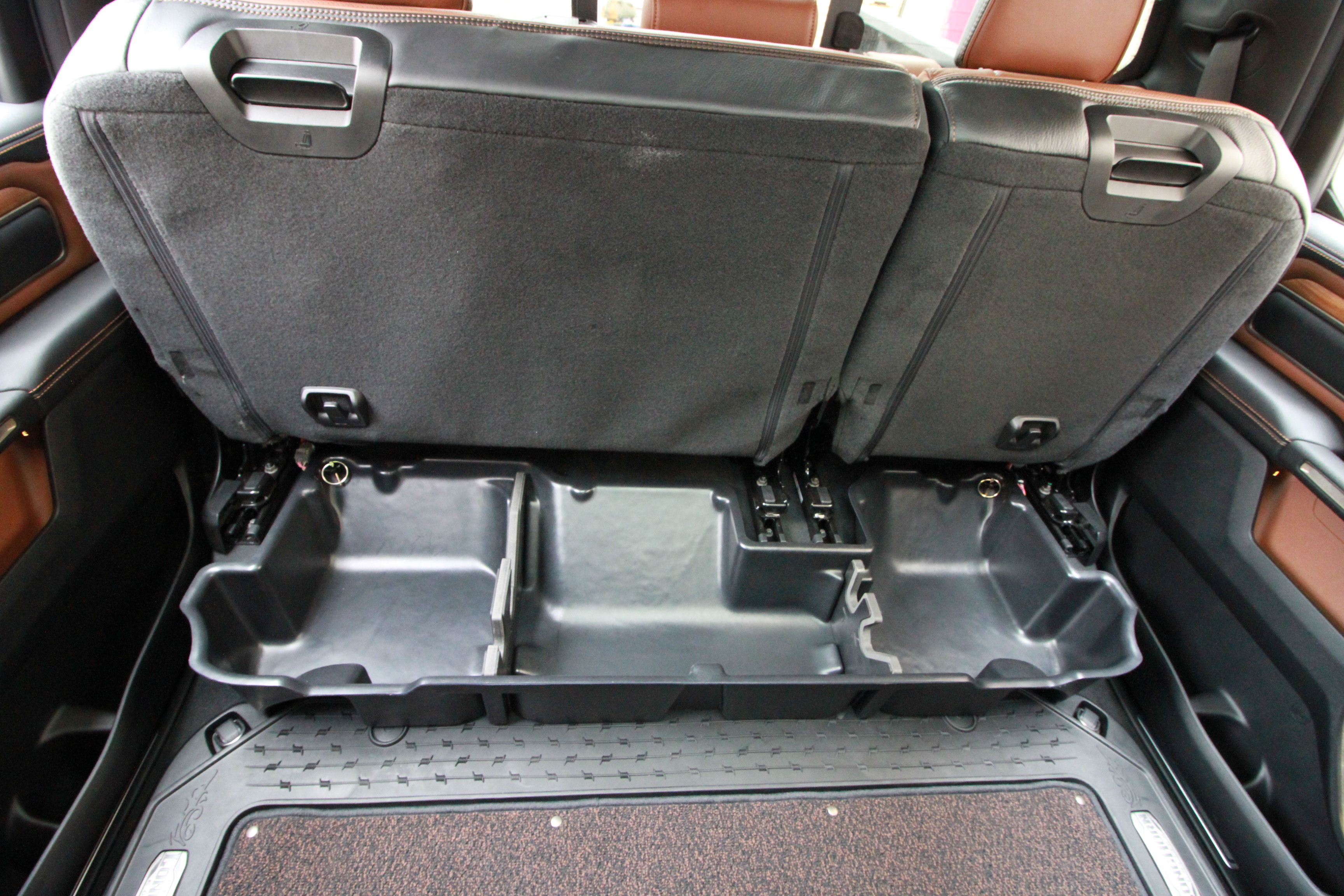 DU-HA 30100 Underseat Storage / Gun Case, Black