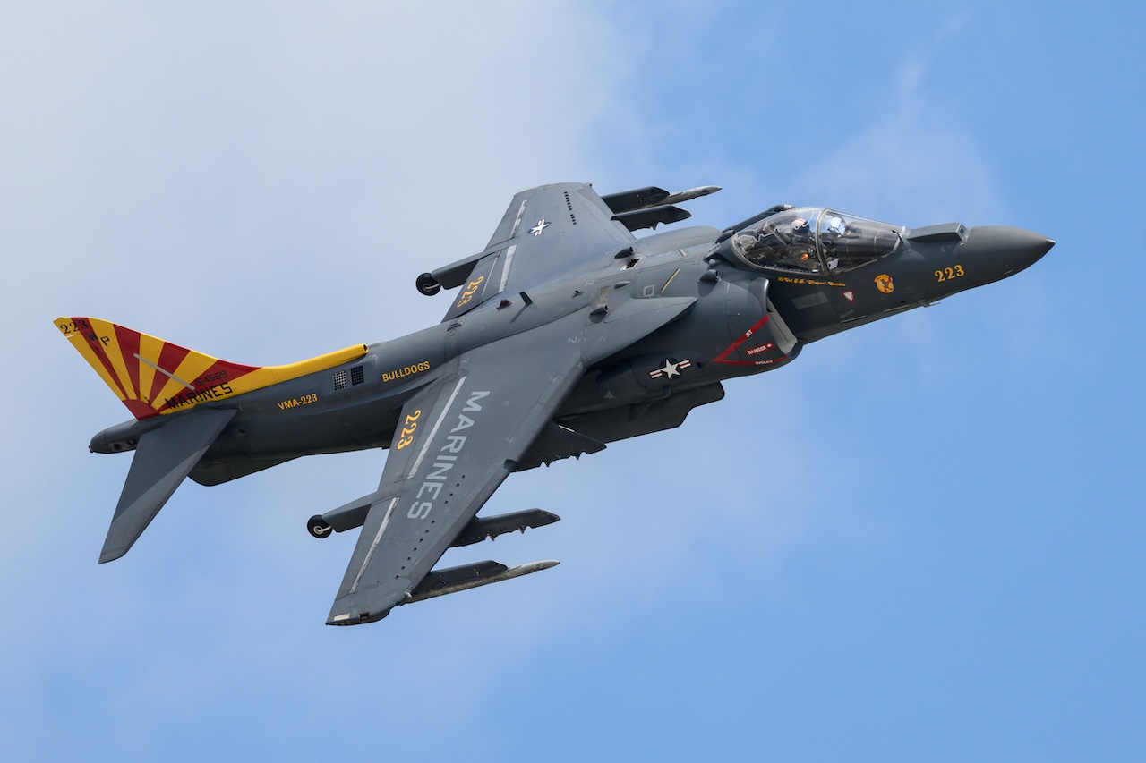 Harrier Sundown Celebration Honors 40+ Years of Squadron History and AV ...