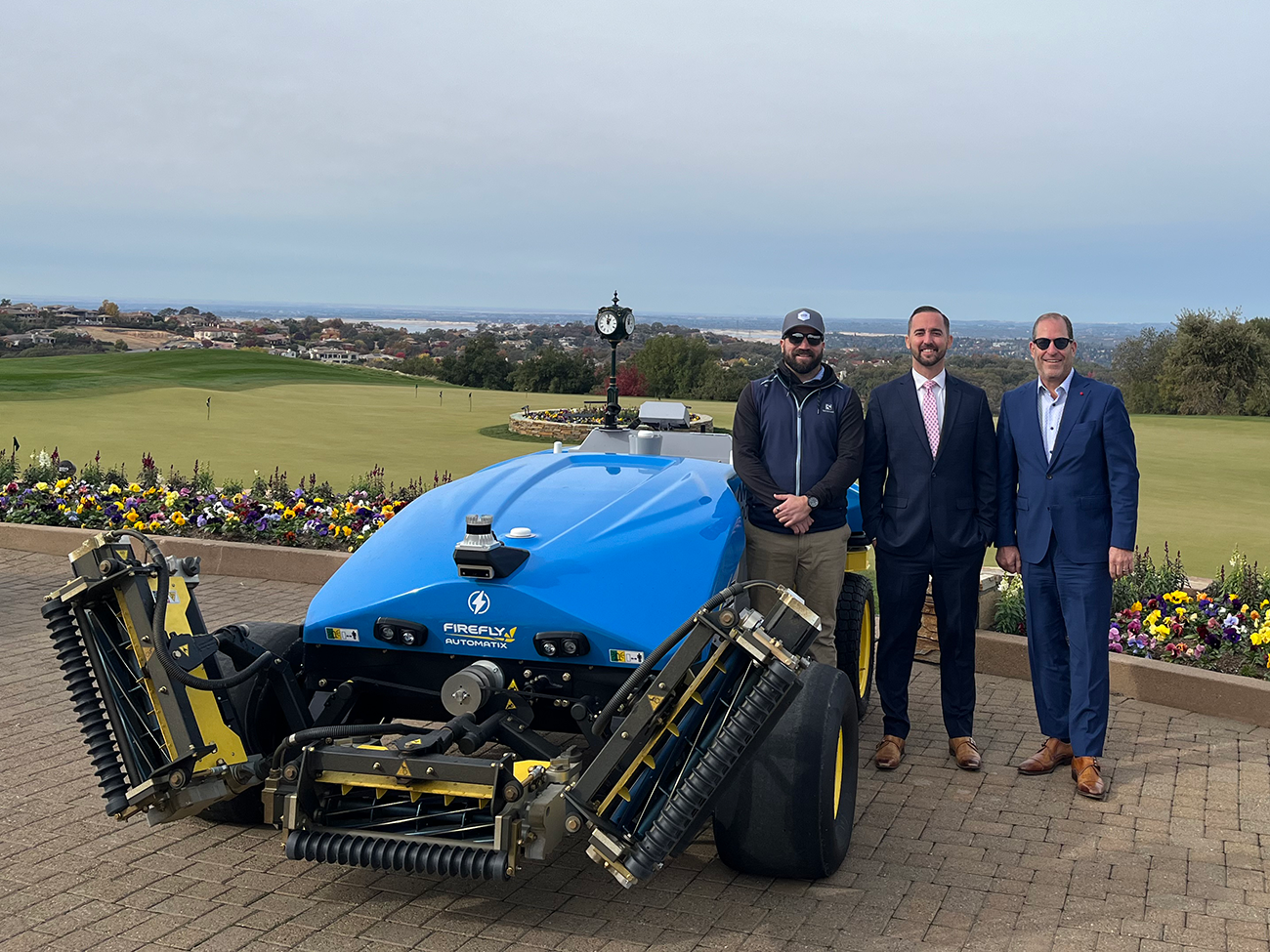 The First Leasing Customer for Robotic Mowing Equipment from FireFly ...