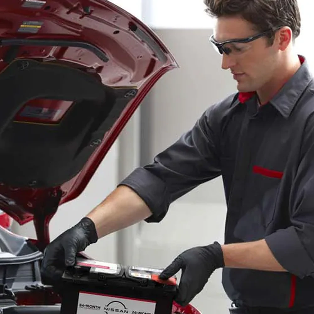 Nissan Service Coupons & Specials Available | Advantage Nissan