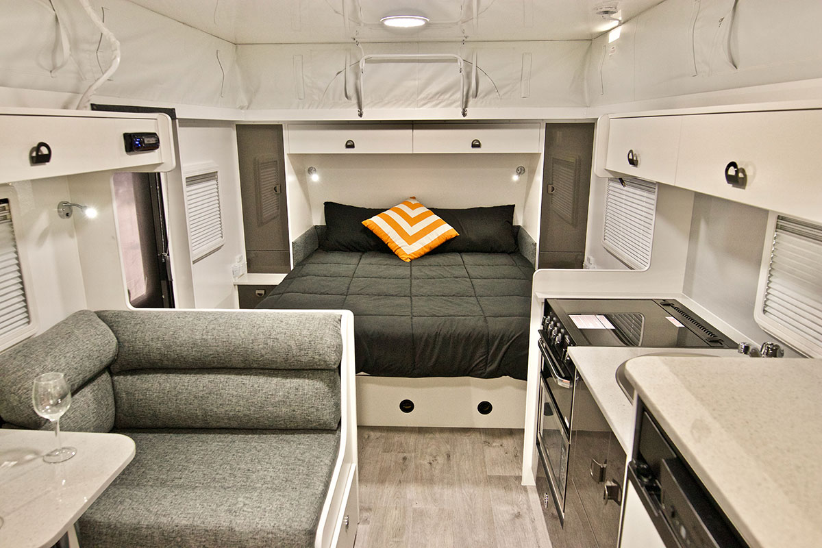 Manta Ray Pop Top - Motoco RV