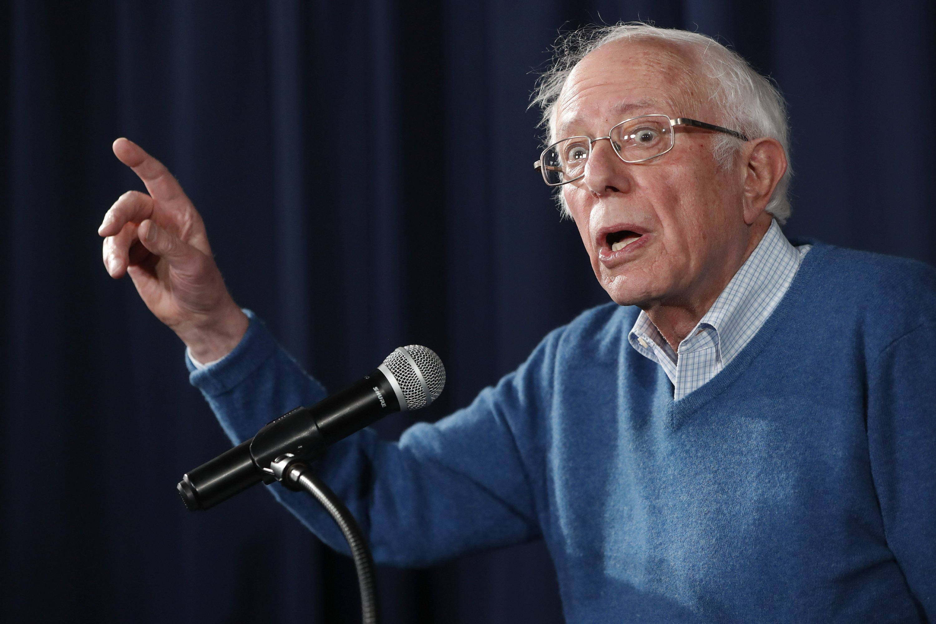 To win New Hampshire, Warren has to go through Sanders | AP News