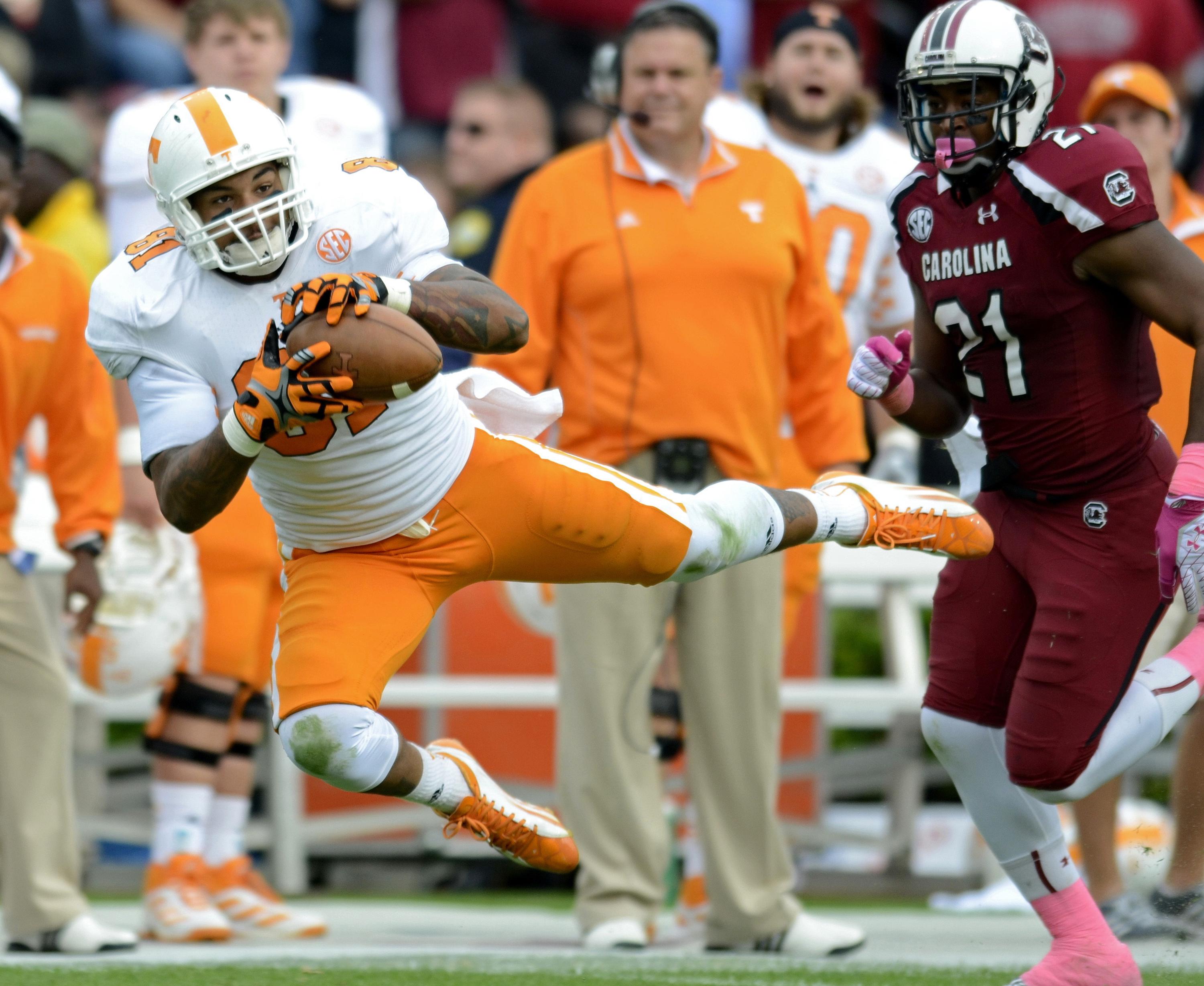 vols-fall-to-0-5-in-sec-with-loss-to-gamecocks-ap-news