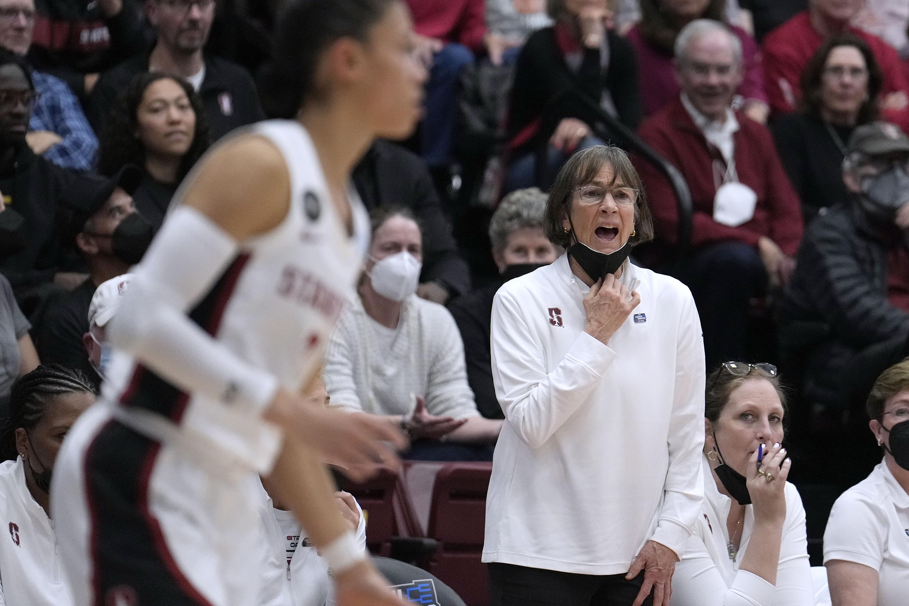 Stanford's Belibi becomes third woman to dunk in NCAA game | AP News