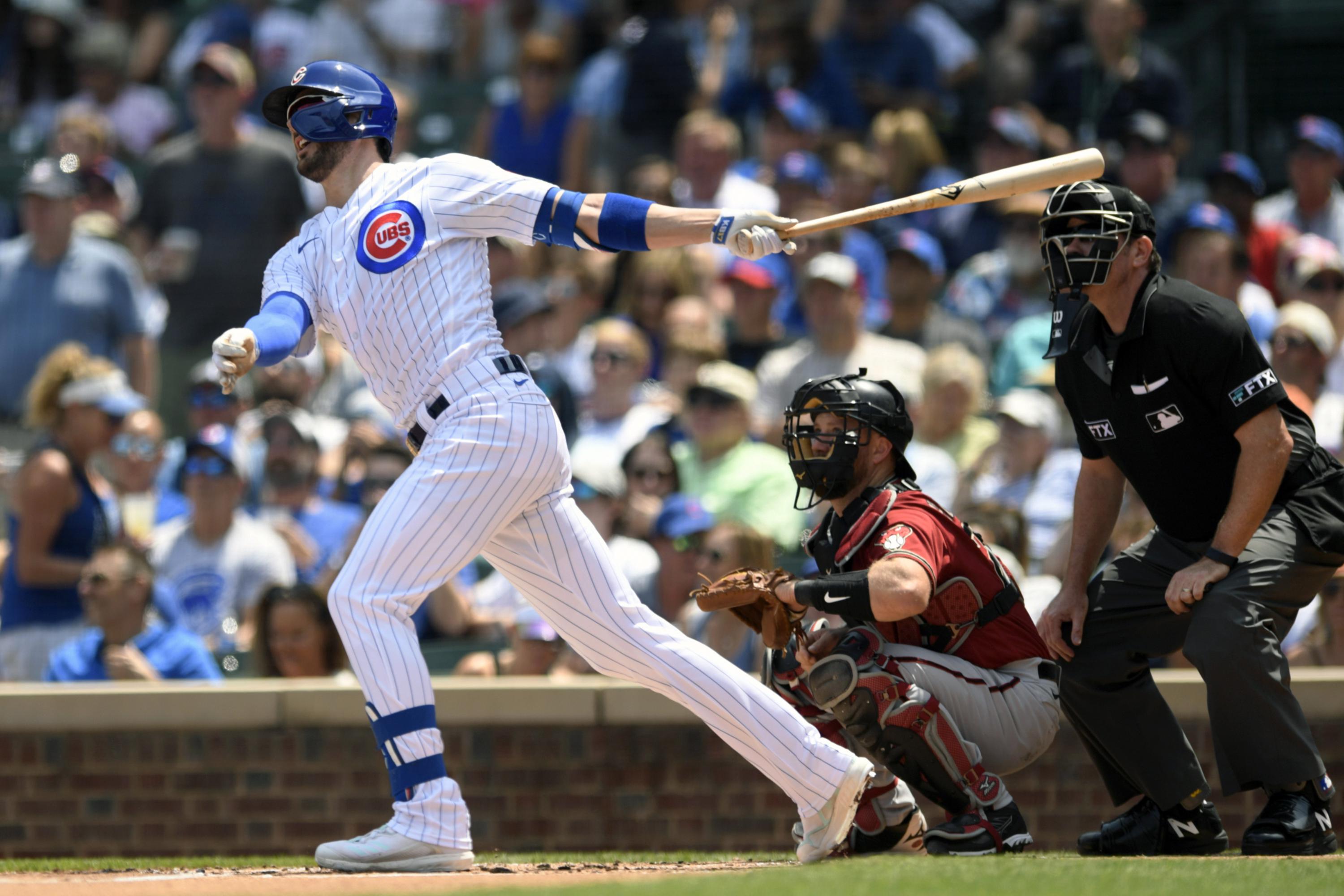 Con jonrones de Bryant, Rizzo y Bote, Cachorros se imponen | AP News