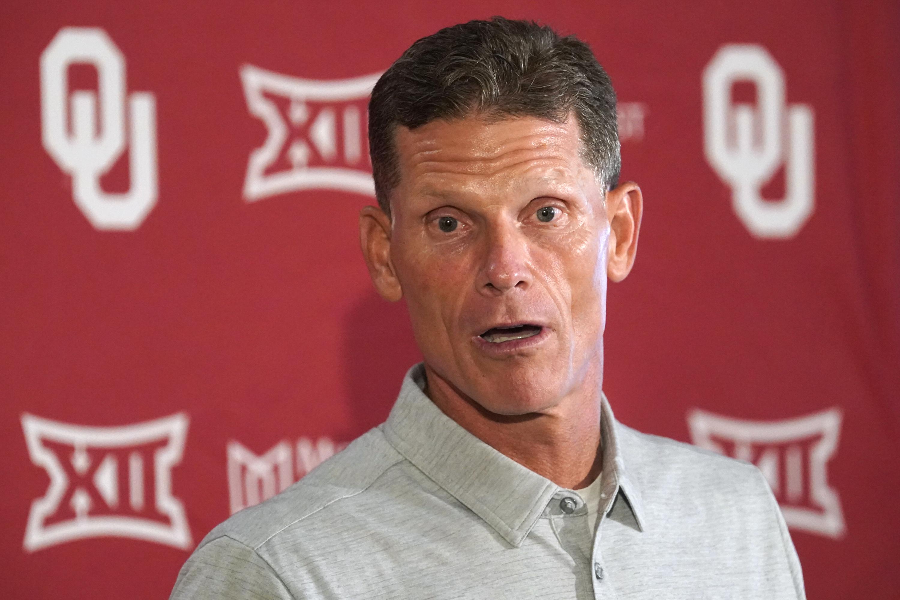 No. 7 Oklahoma seeks 2-0 start under new coach Venables | AP News