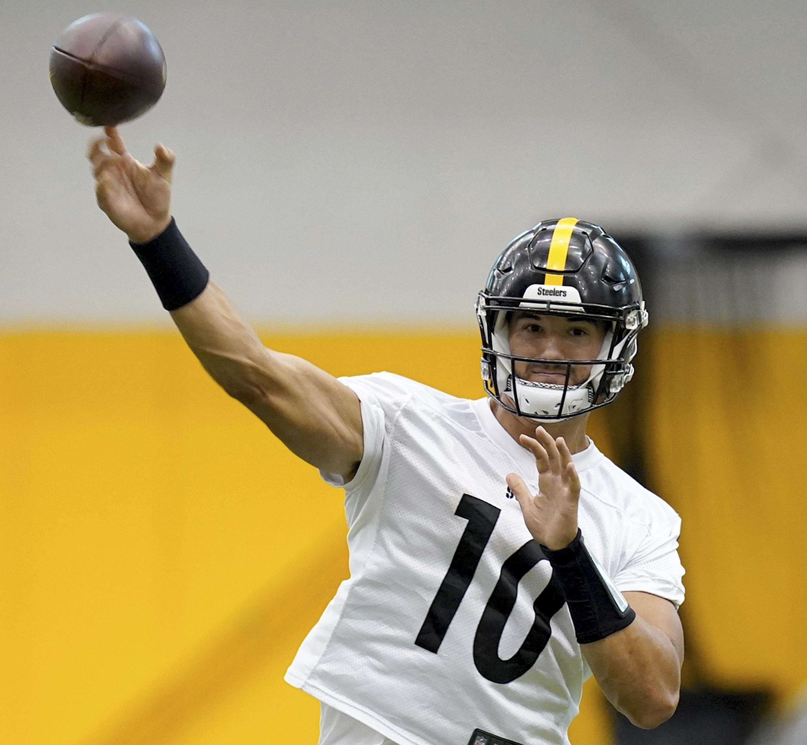 Trubisky iniciará la temporada como titular de Pittsburgh | AP News