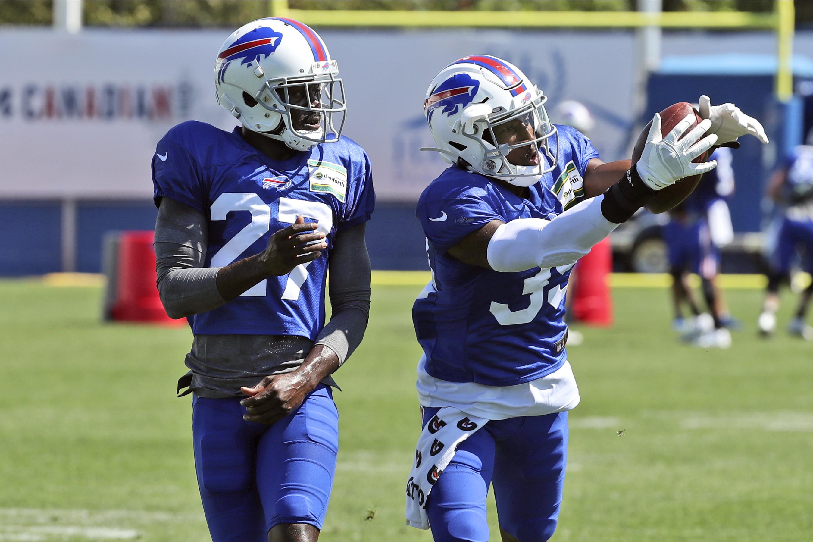 Wallace back in familiar starting spot in Bills secondary | AP News