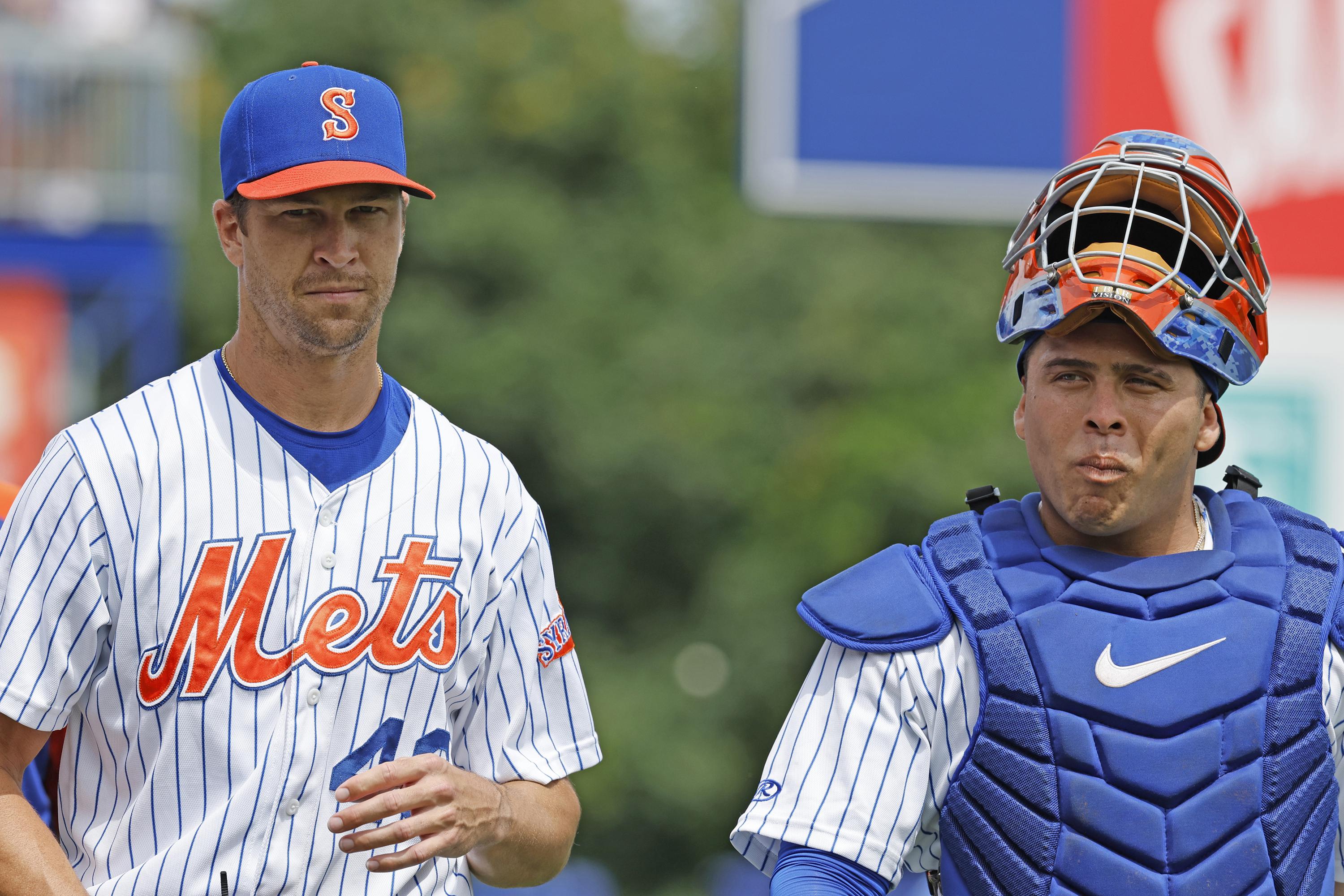 AP source: Mets calling up top prospect Álvarez vs Braves | AP News