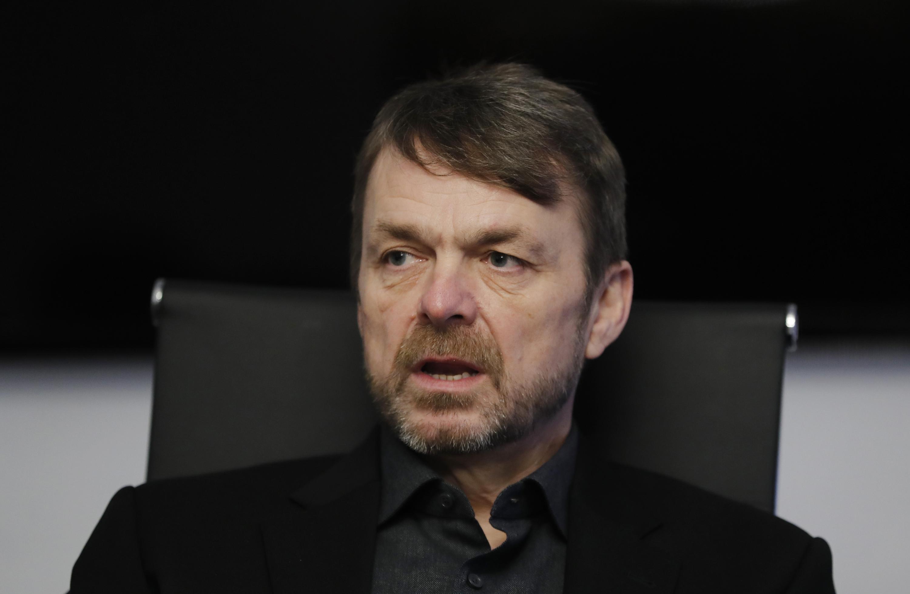 Q&A: AutoNation CEO sees vehicle prices moderating this year | AP News