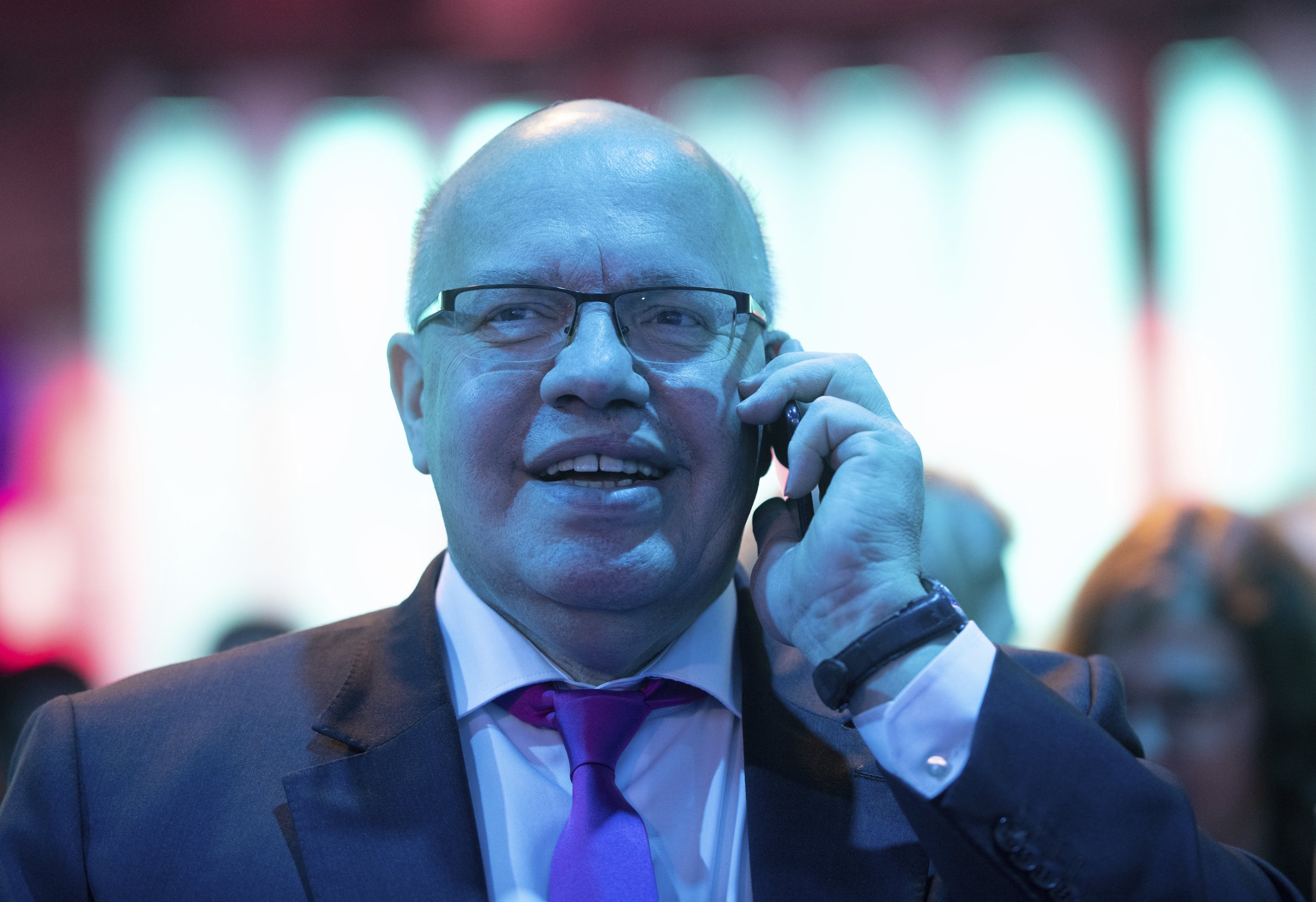 German Economy Minister Falls Leaving Stage At IT Event AP News german-economy-minister-falls-leaving-stage-at-it-event-ap-news