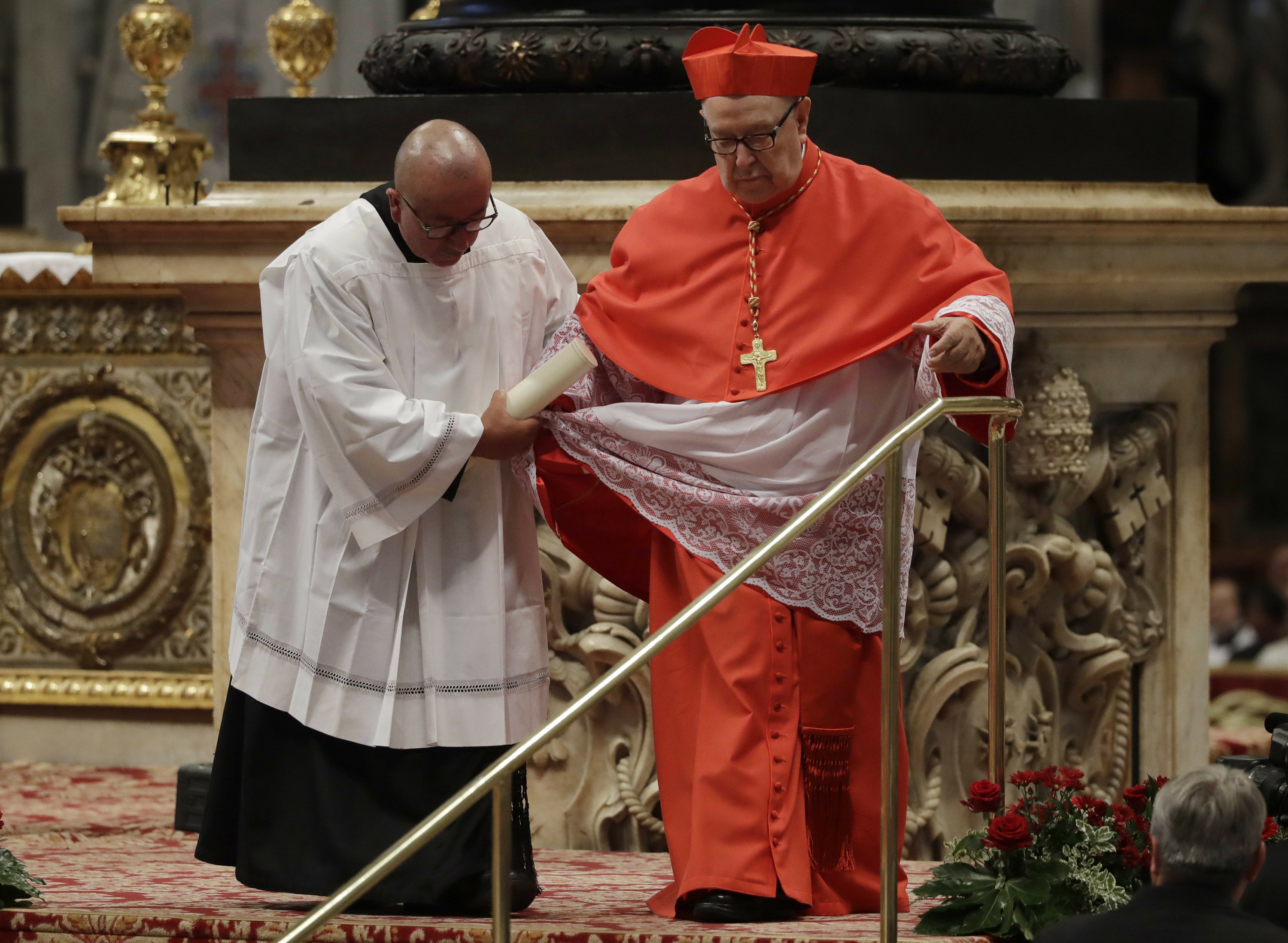 Mexican Cardinal Sergio Obeso Rivera dies aged 86 | AP News