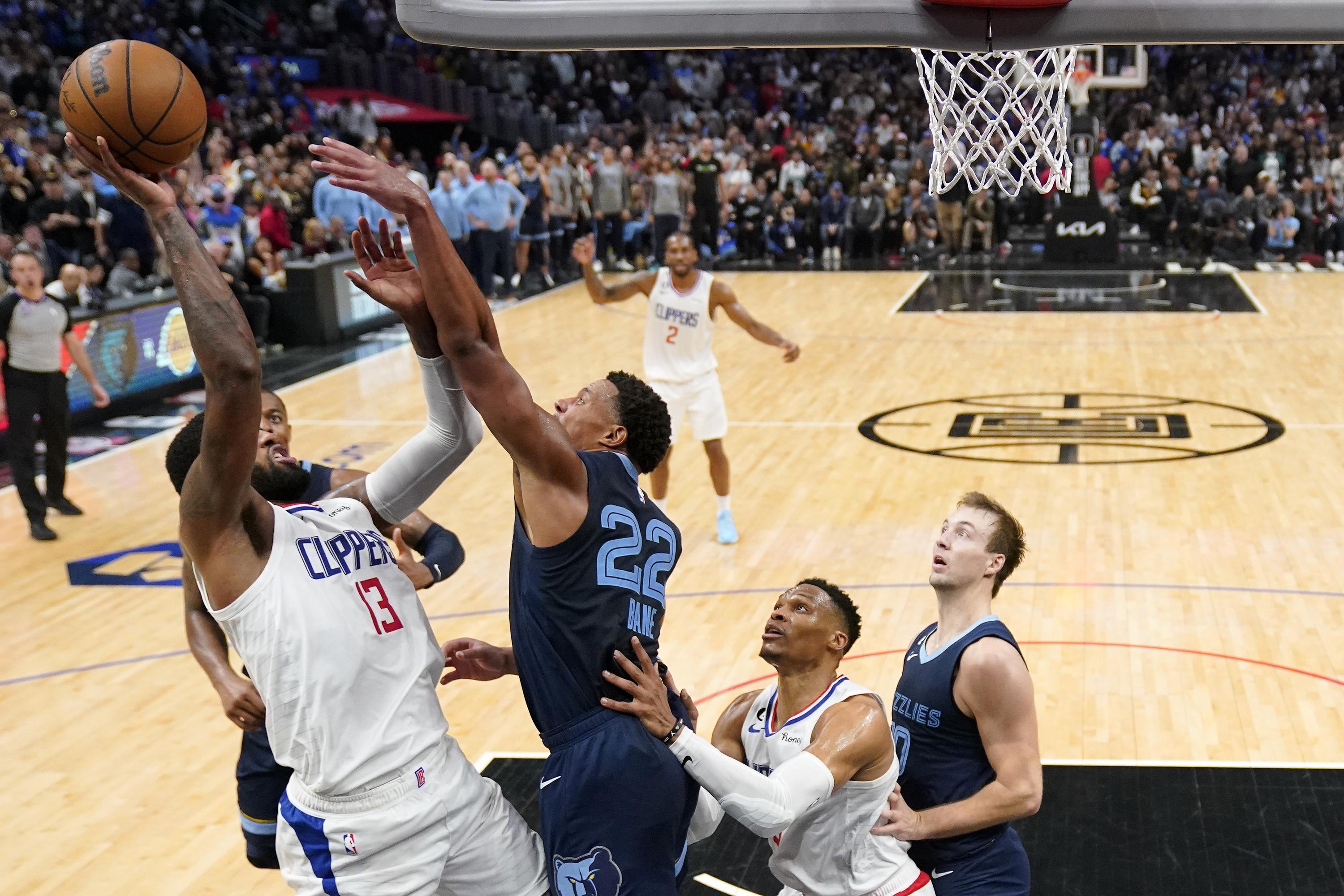 George, Leonard big in 4Q, Clippers beat Grizzlies 135-129 | AP News