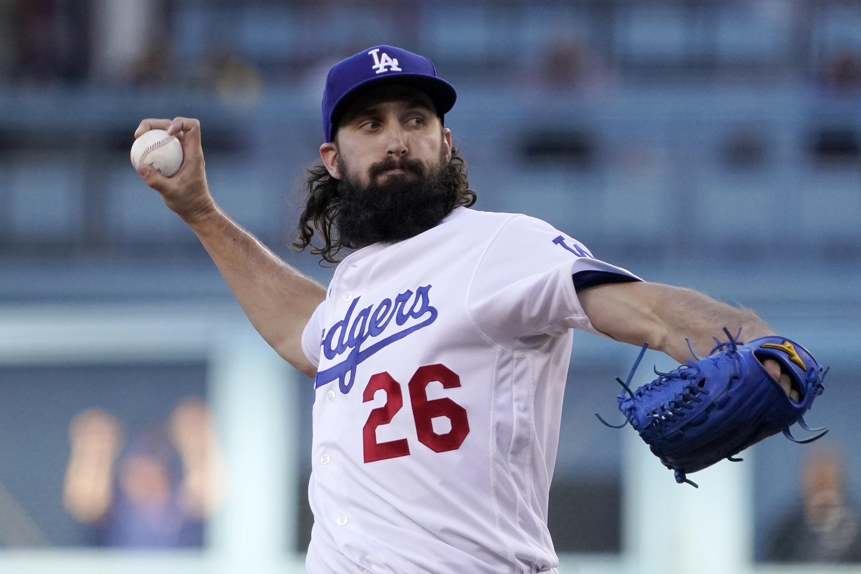 Gonsolin goes to 11-0, Dodgers get 4 HRs to beat Cubs 5-3 | AP News