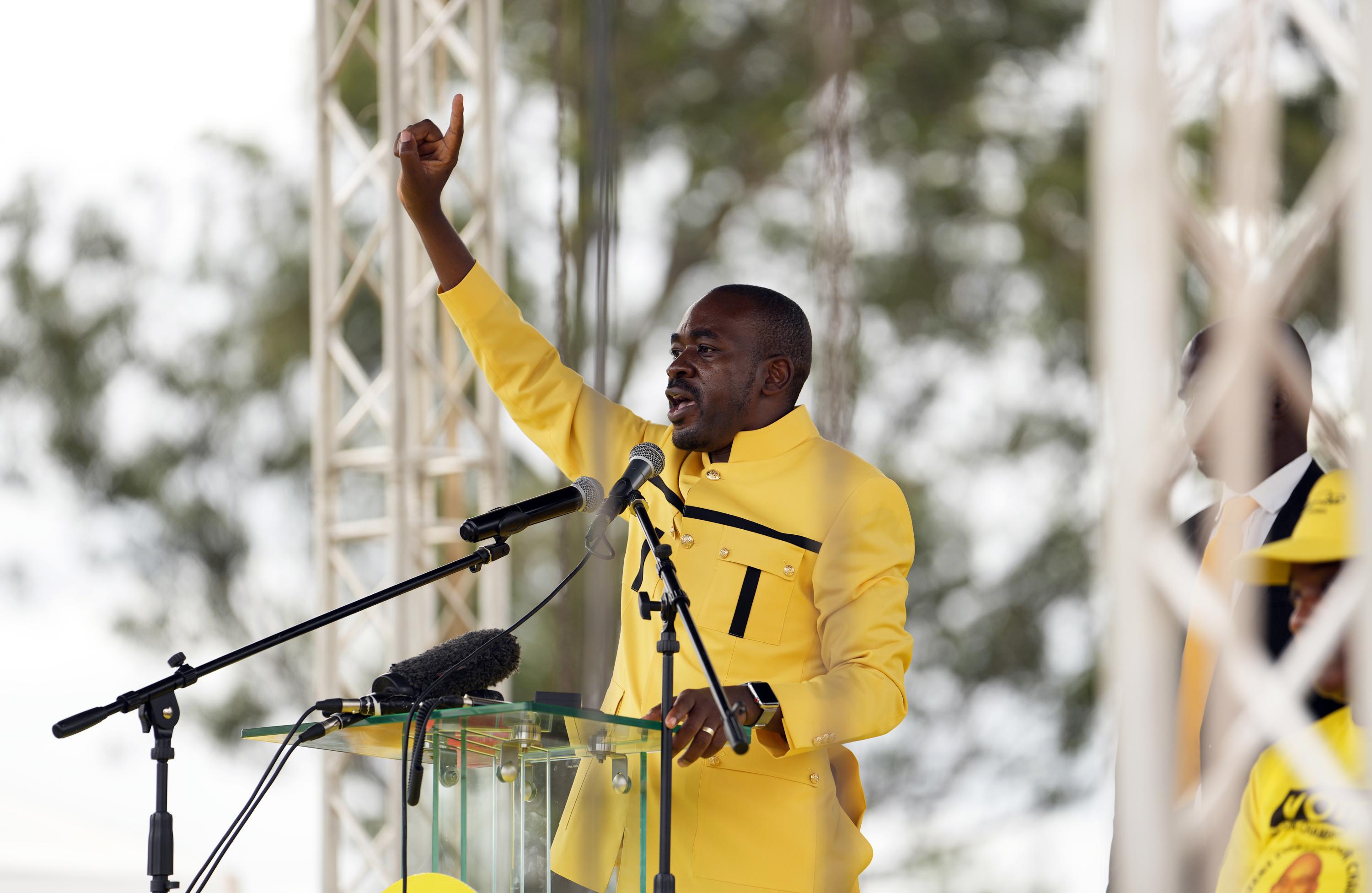 Thousands hail Zimbabwe opposition leader at new party rally | AP News