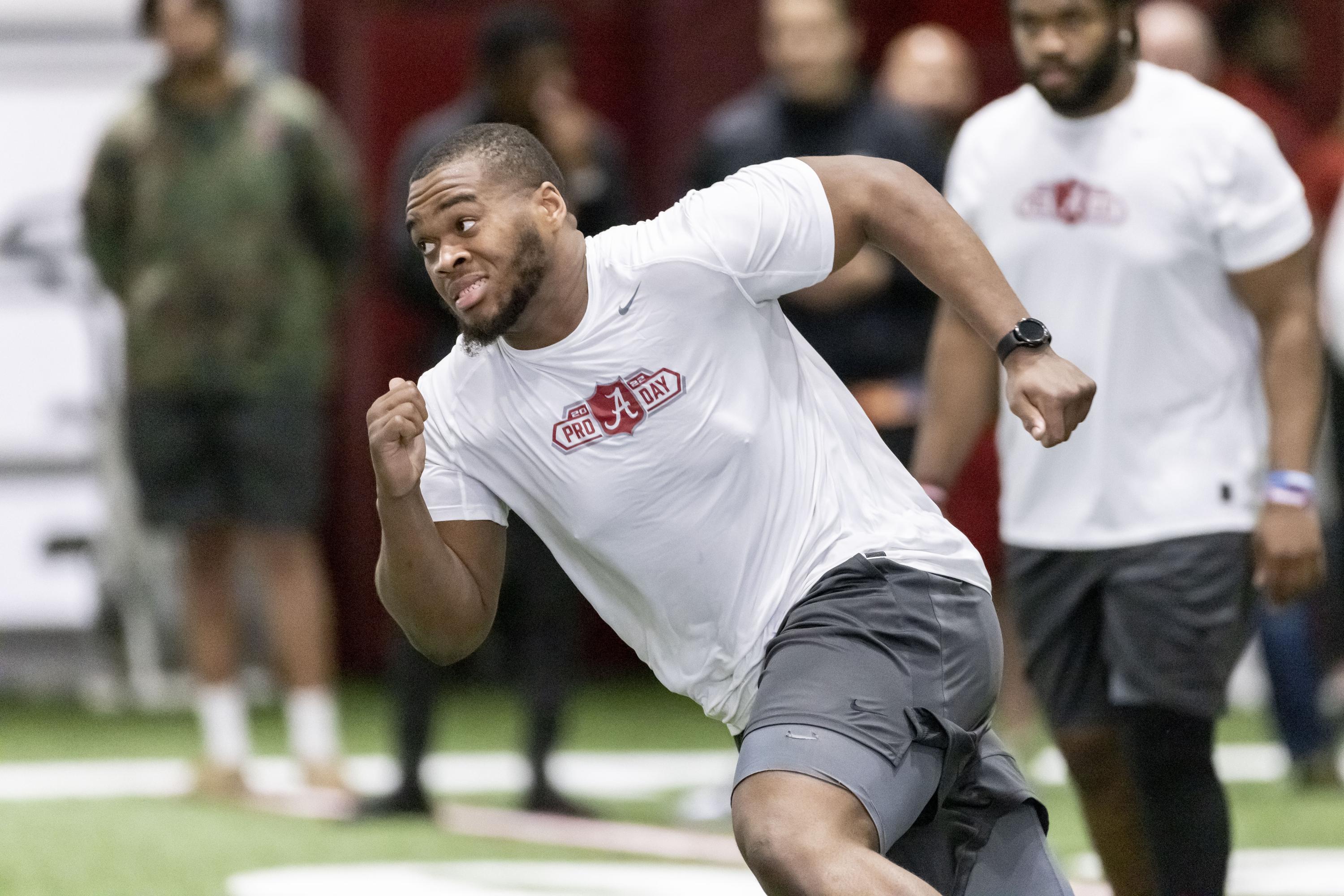 Evan Neal takes center stage at Alabama's pro day | AP News