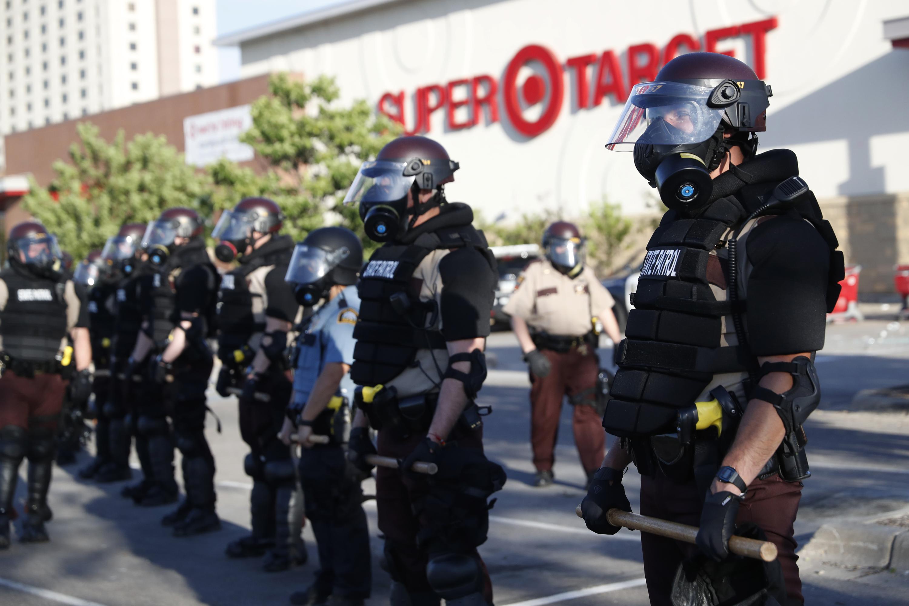 Minnesota State Patrol purged messages after Floyd protests | AP News