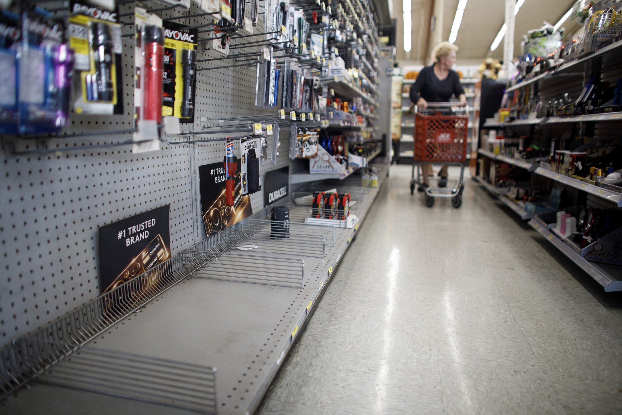 California faces historic power outage due to fire danger | AP News