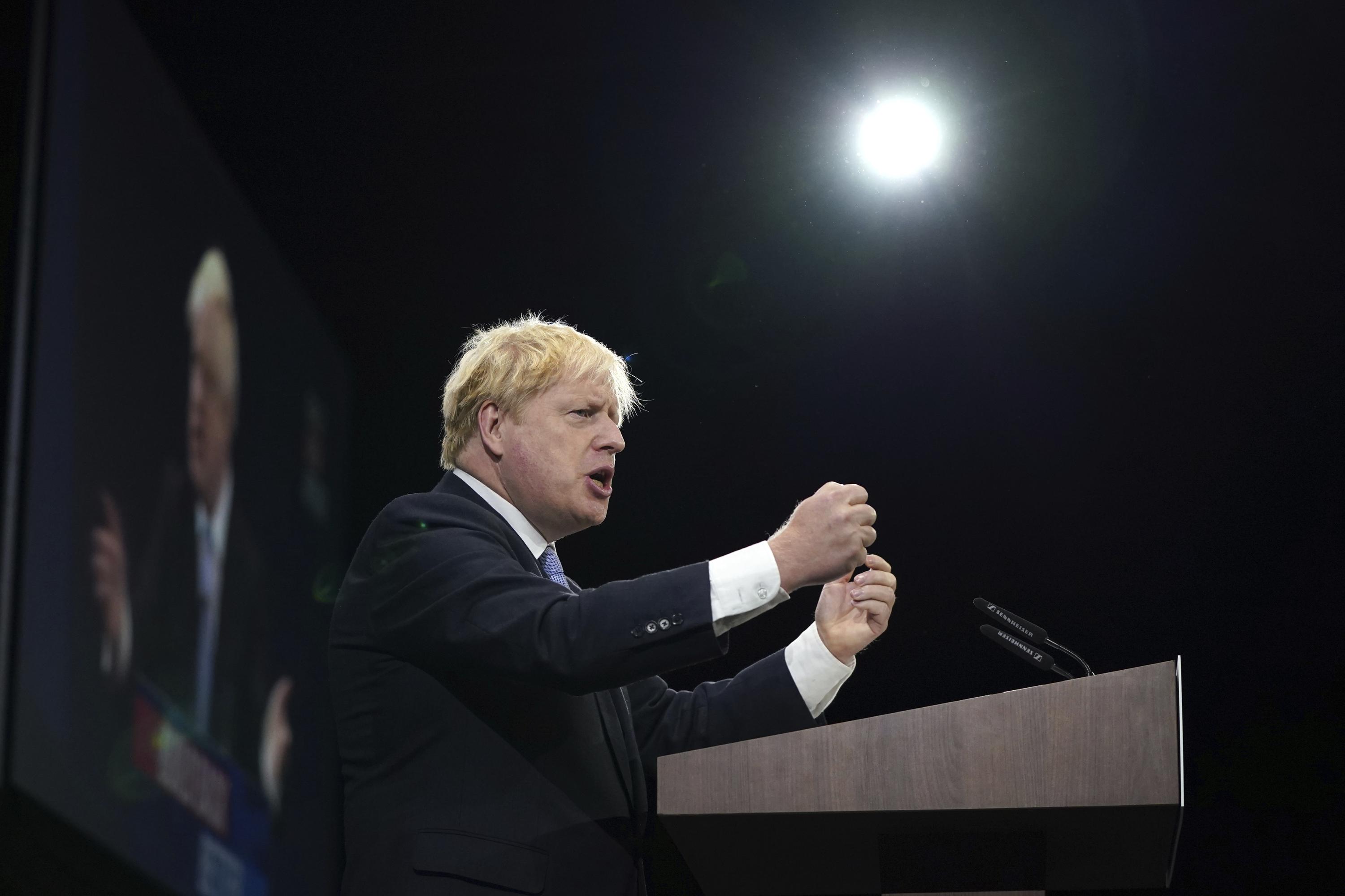 Boris Johnson brushes off UK woes, vows to transform economy | AP News