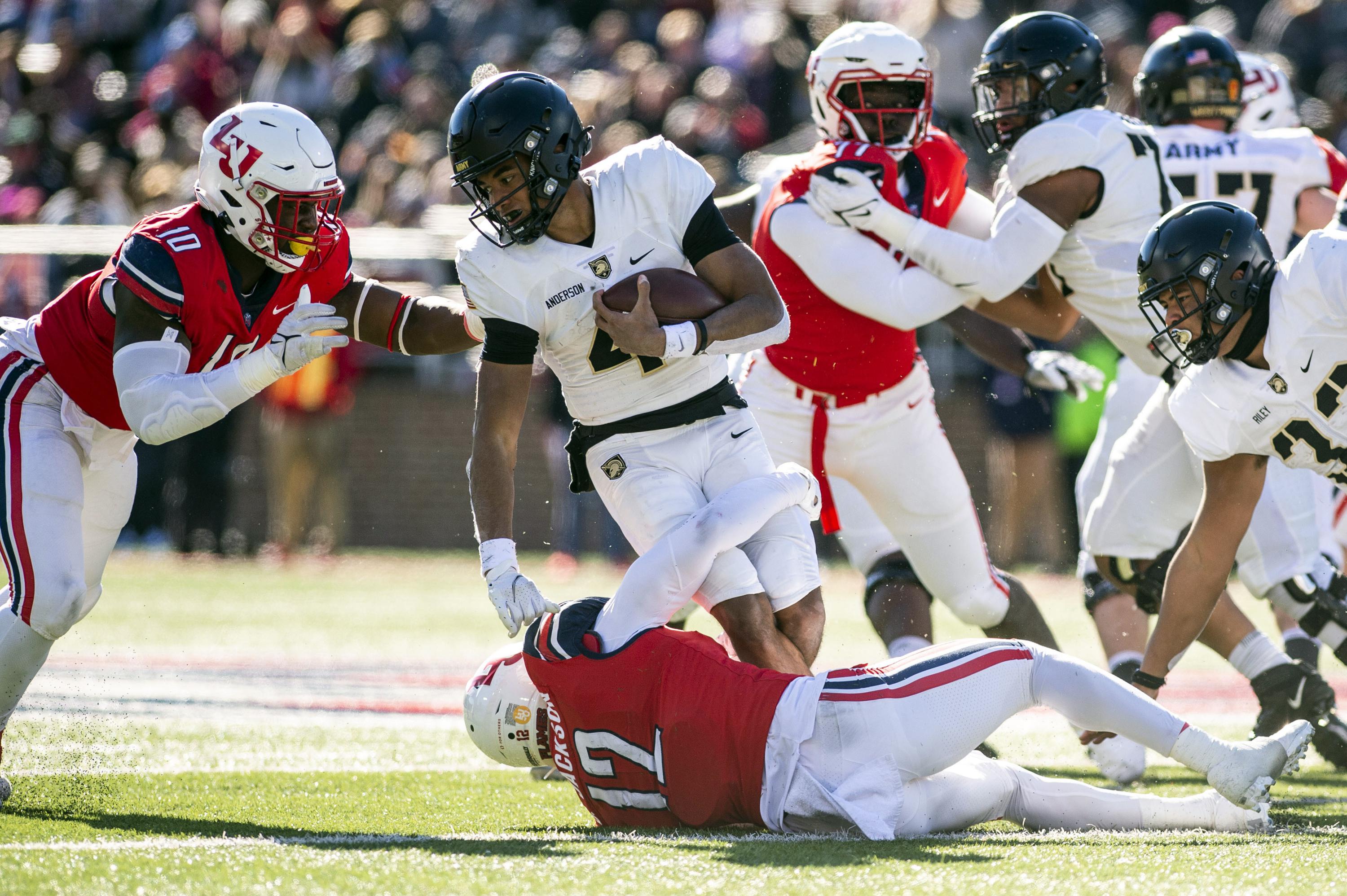 Liberty, Eastern MIchigan face off in Lending Tree Bowl | AP News