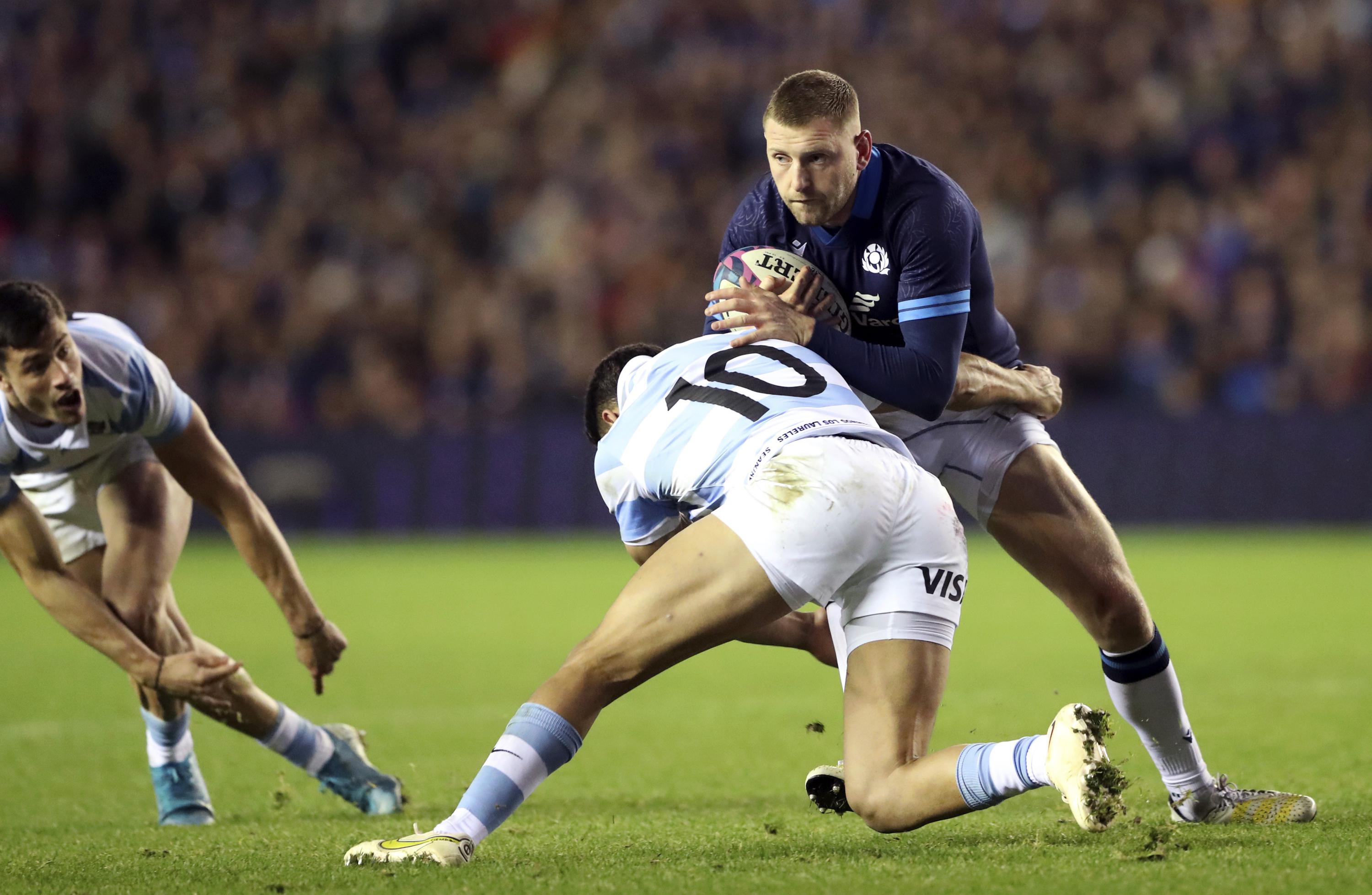 Scotland overcomes 14-man Argentina 52-29 | AP News