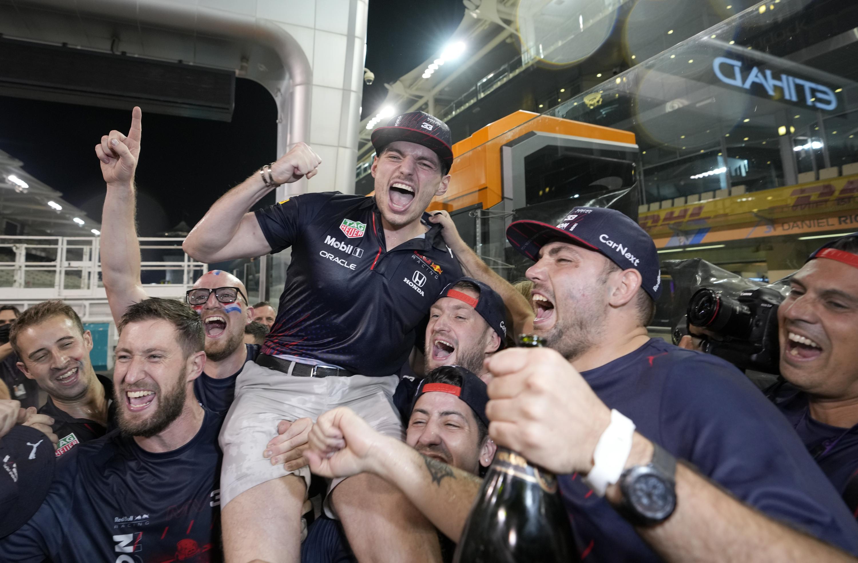 Verstappen parties until daybreak after F1 title | AP News