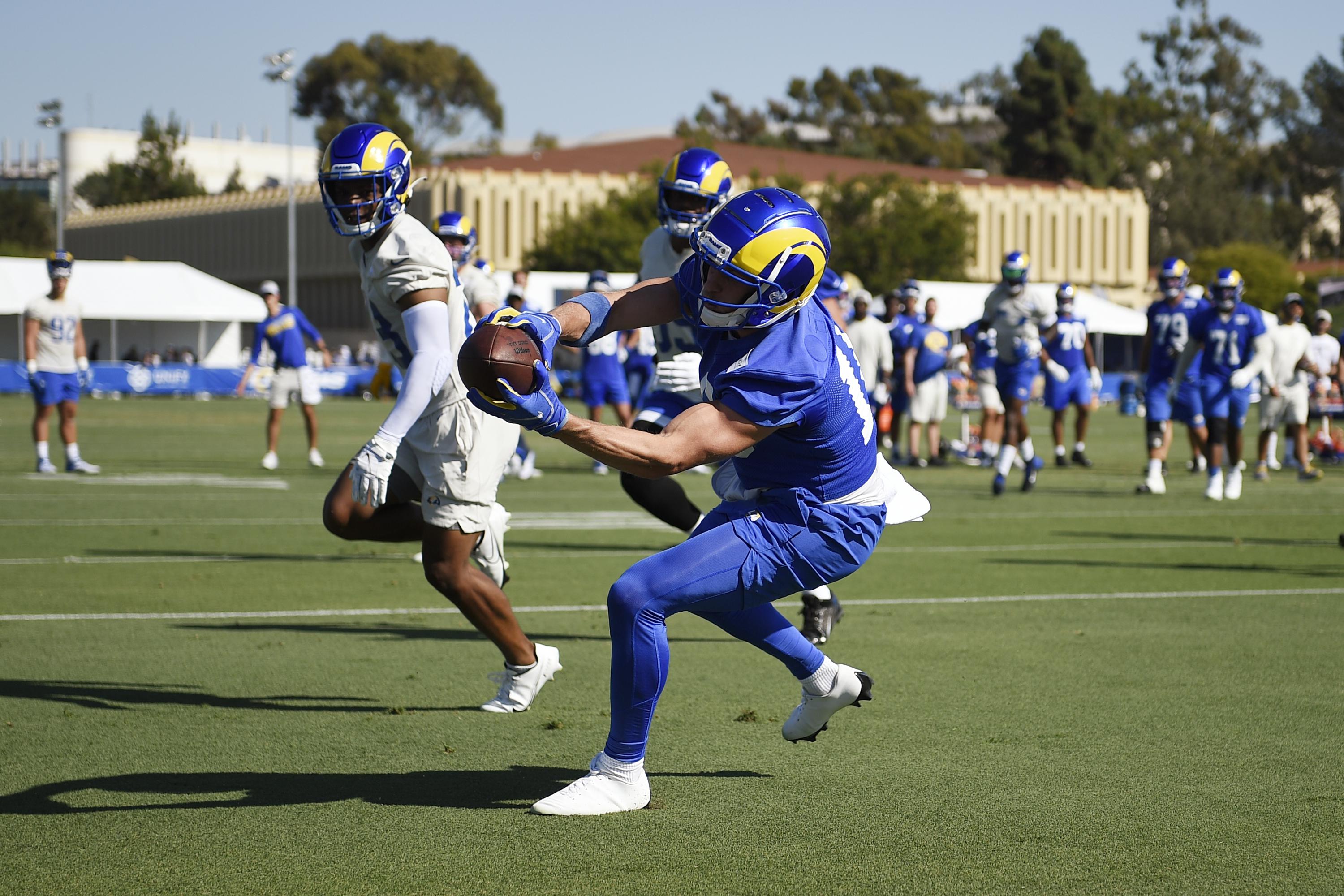 Help wanted: Rams looking for sacks beyond Donald, Floyd | AP News