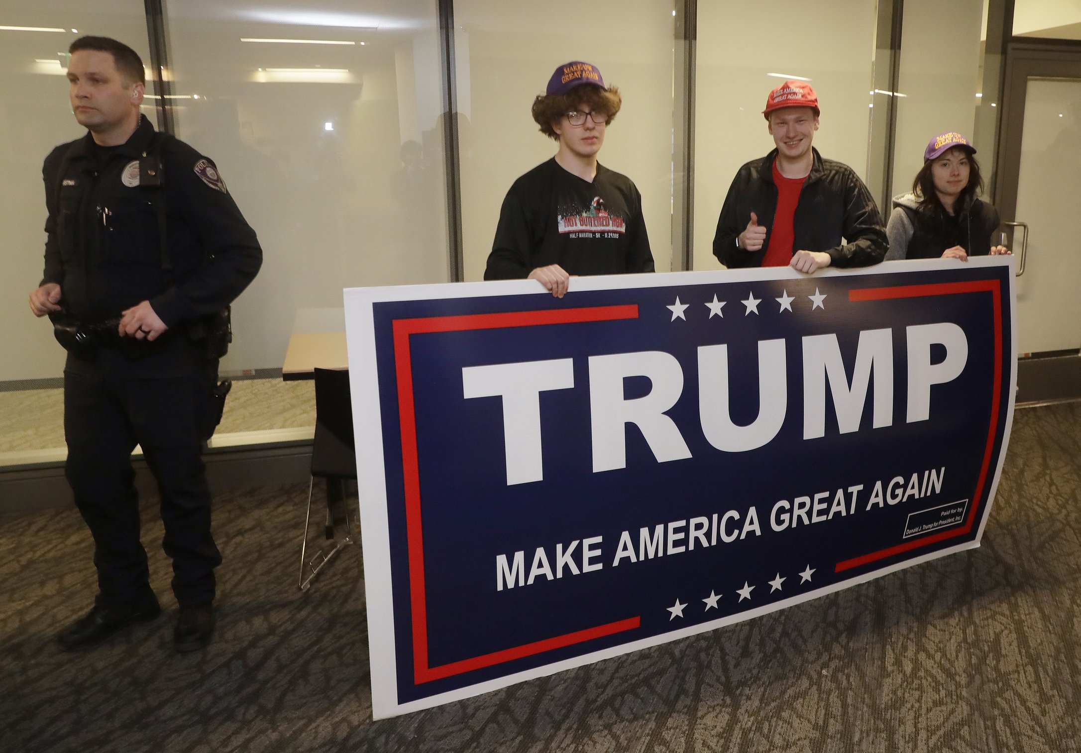 UW College Republicans deemed 'inappropriate,' unrecognized | AP News