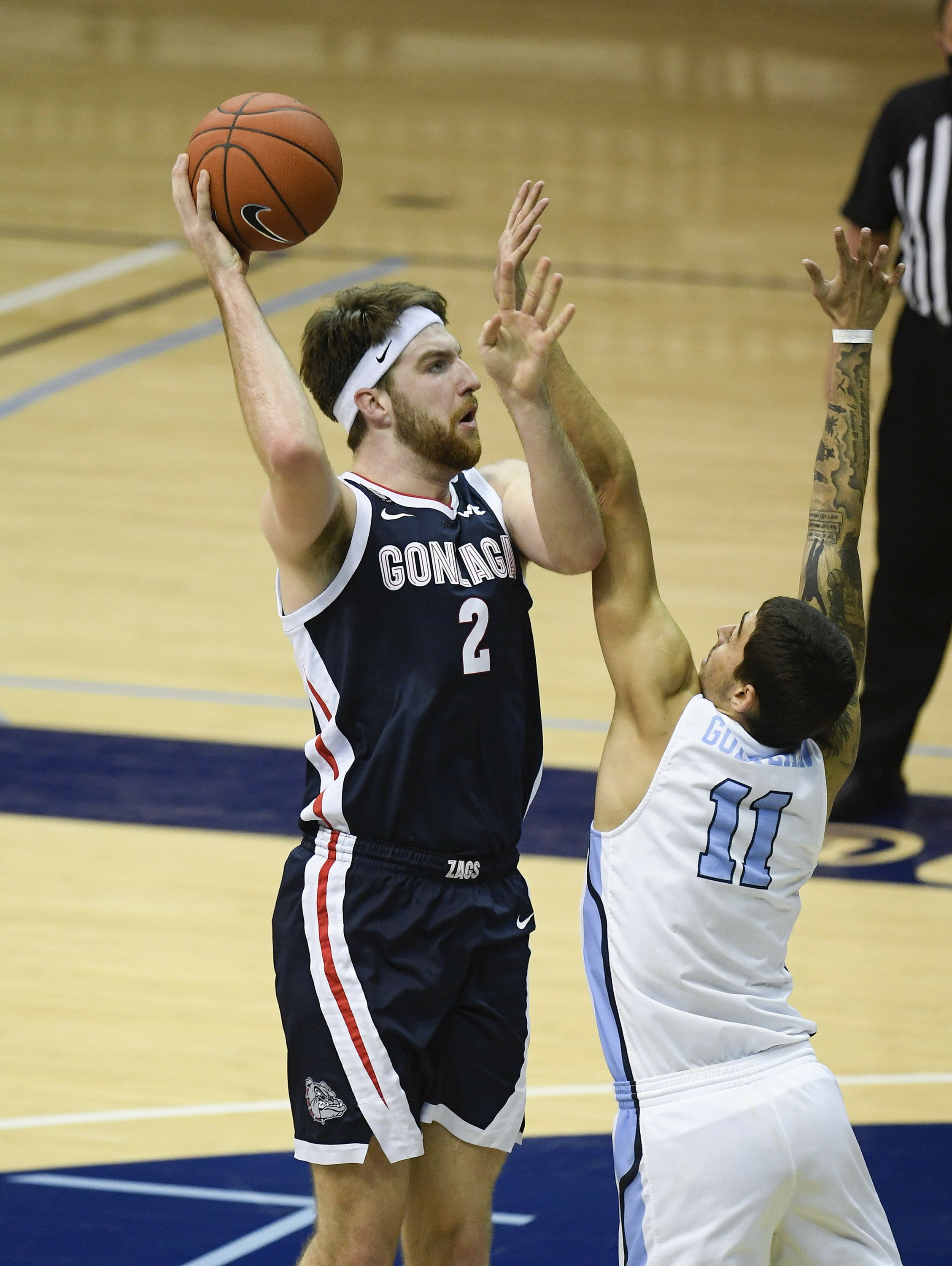 Timme, Kispert lead No. 1 Gonzaga to 20th straight win | AP News