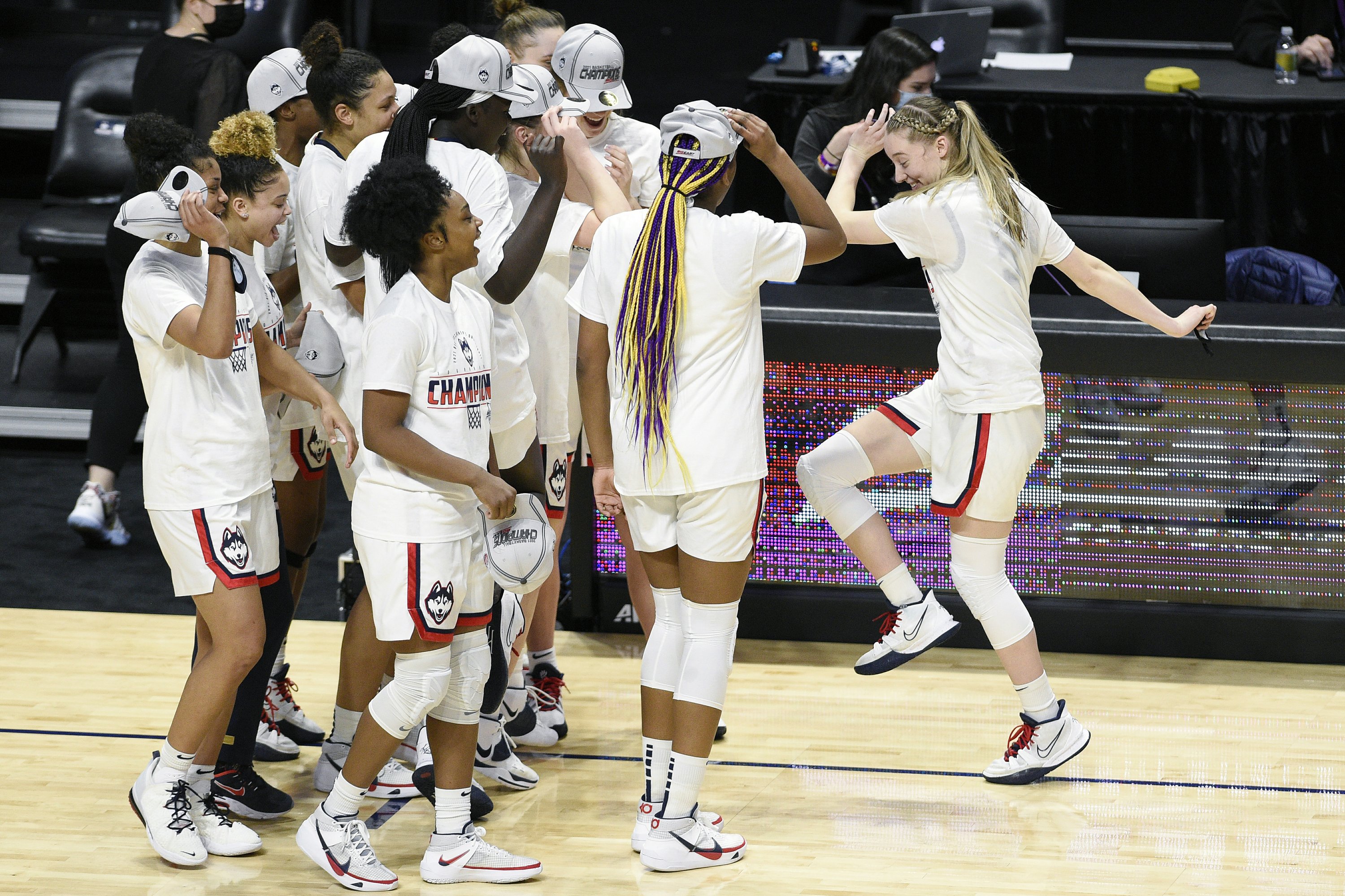 UConn's Paige Bueckers is AP women's player of the year | AP News