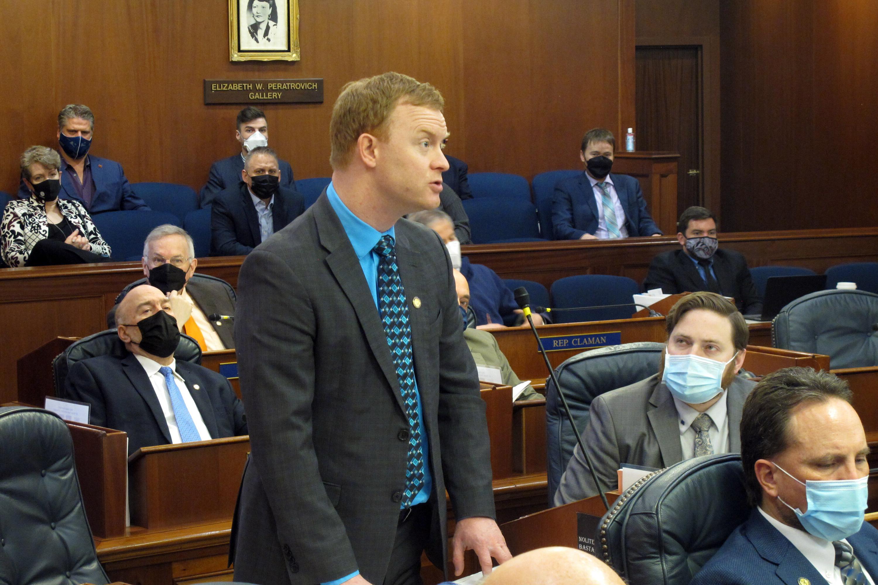 Alaska House backs off sanctions for Oath Keepers legislator | AP News