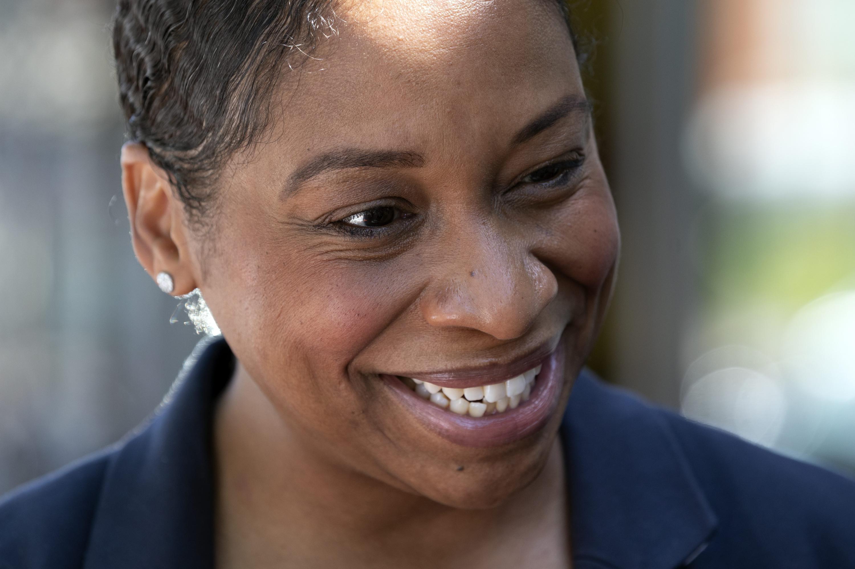 Former city councilor announces run for attorney general | AP News