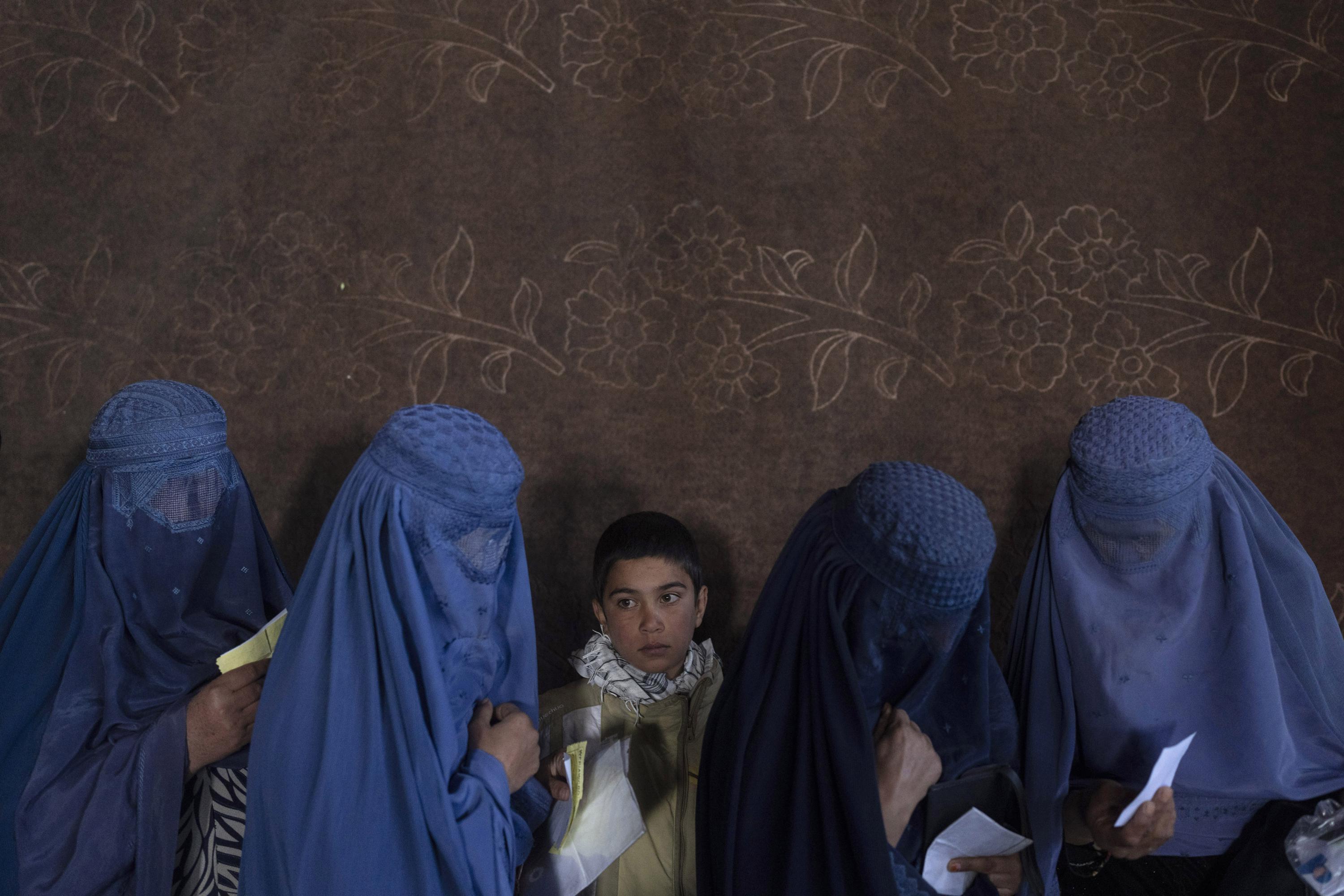 Amnesty Taliban Crackdown On Rights Is Suffocating Women Ap News