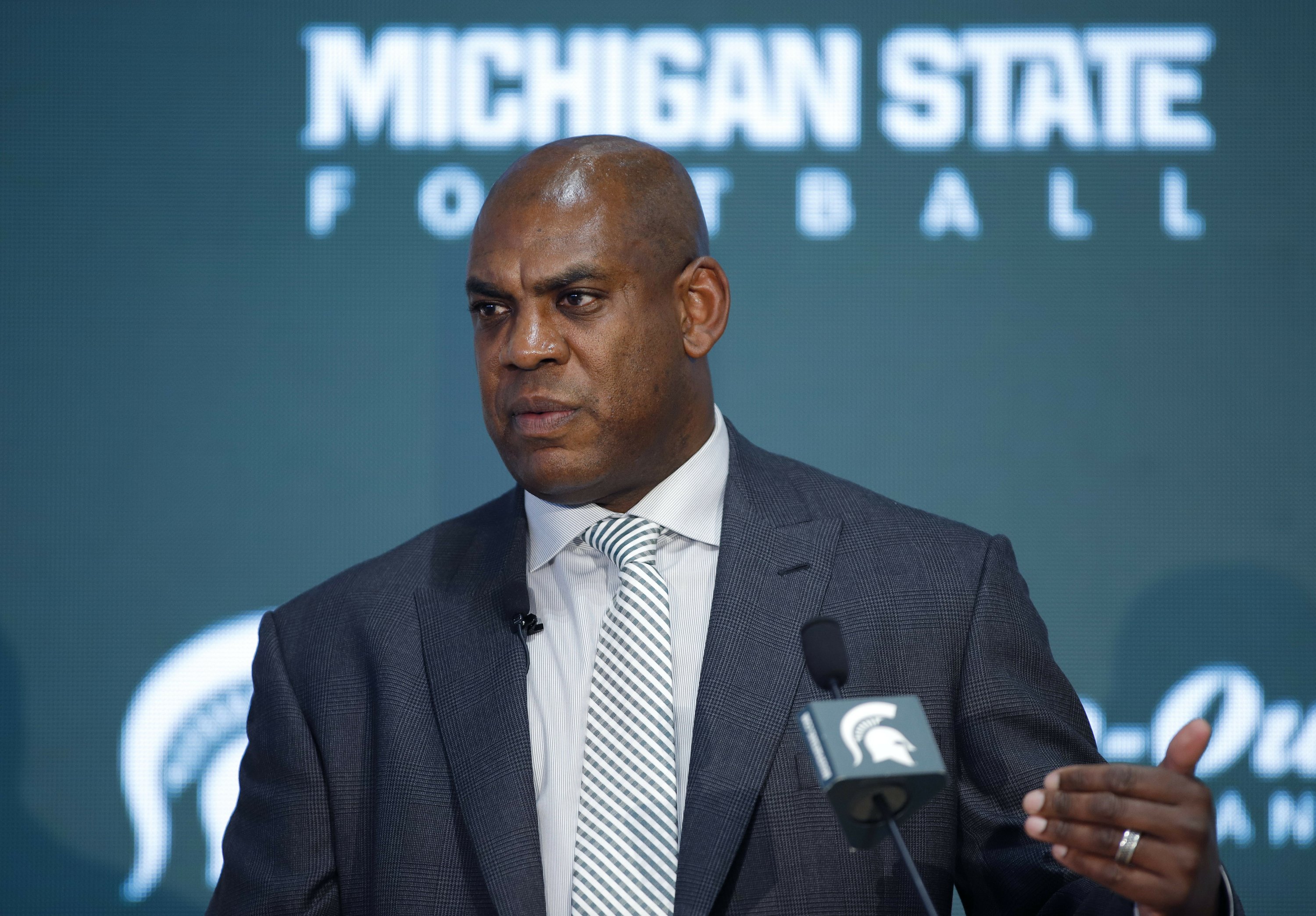 Michigan State adds Courtney Hawkins as wide receivers coach | AP News