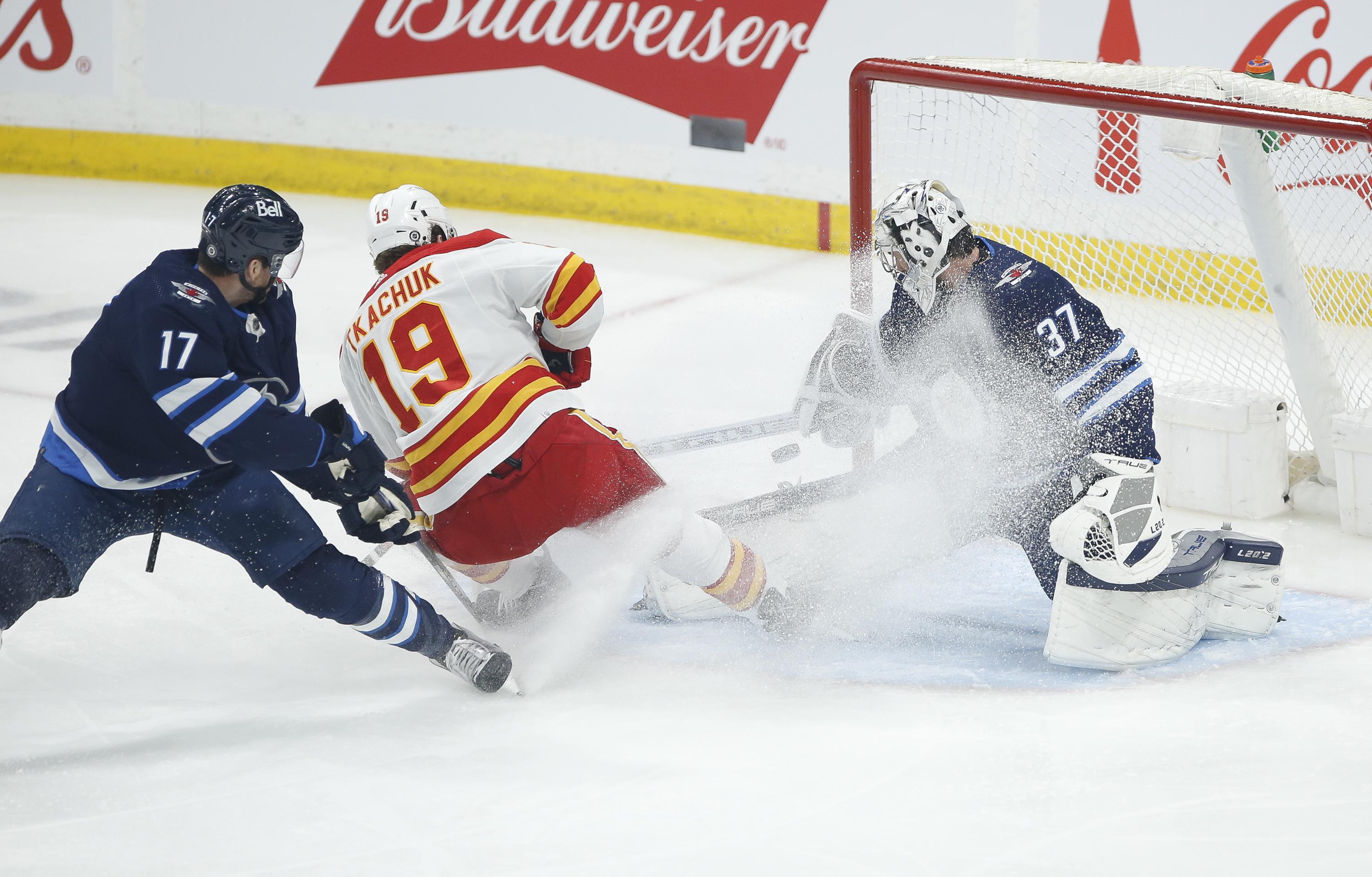A Flames-Stars rematch in unexpected playoff opener | AP News