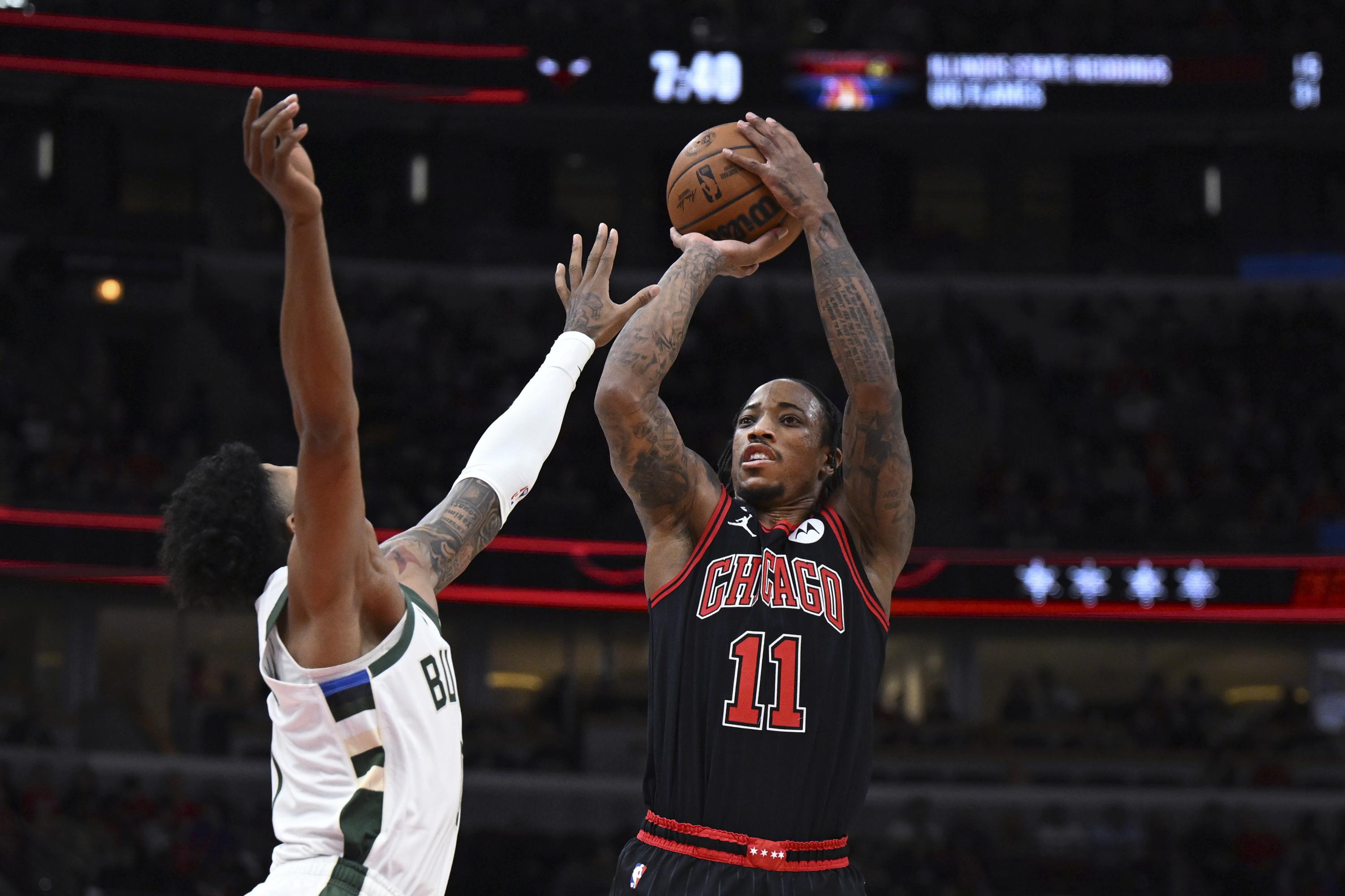 Bulls dan la vuelta y superan a Bucks en tiempo extra | AP News