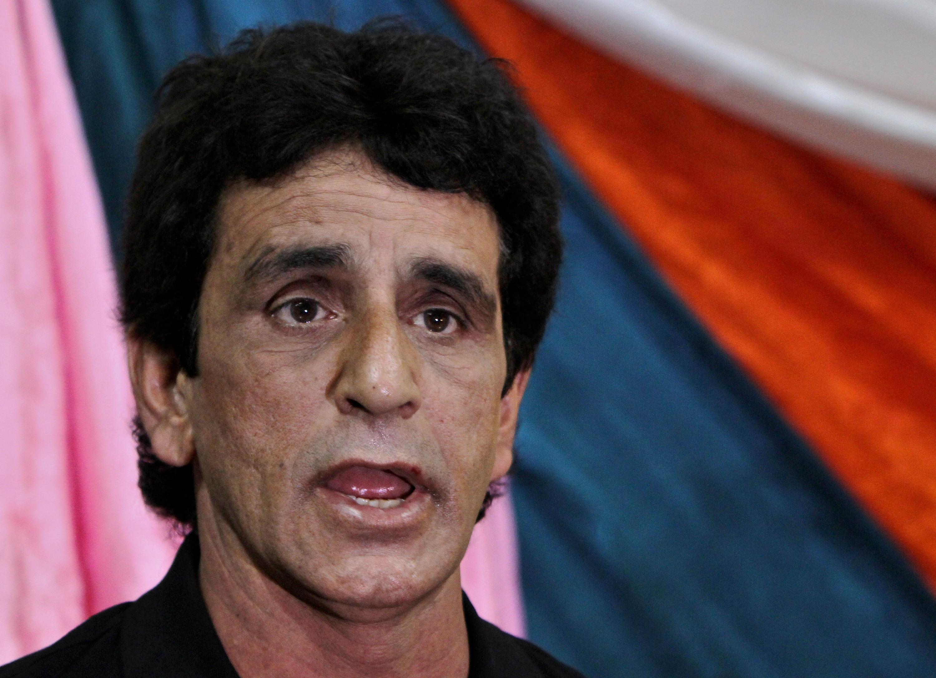 Elite cricket umpire Asad Rauf of Pakistan dies at 66 | AP News