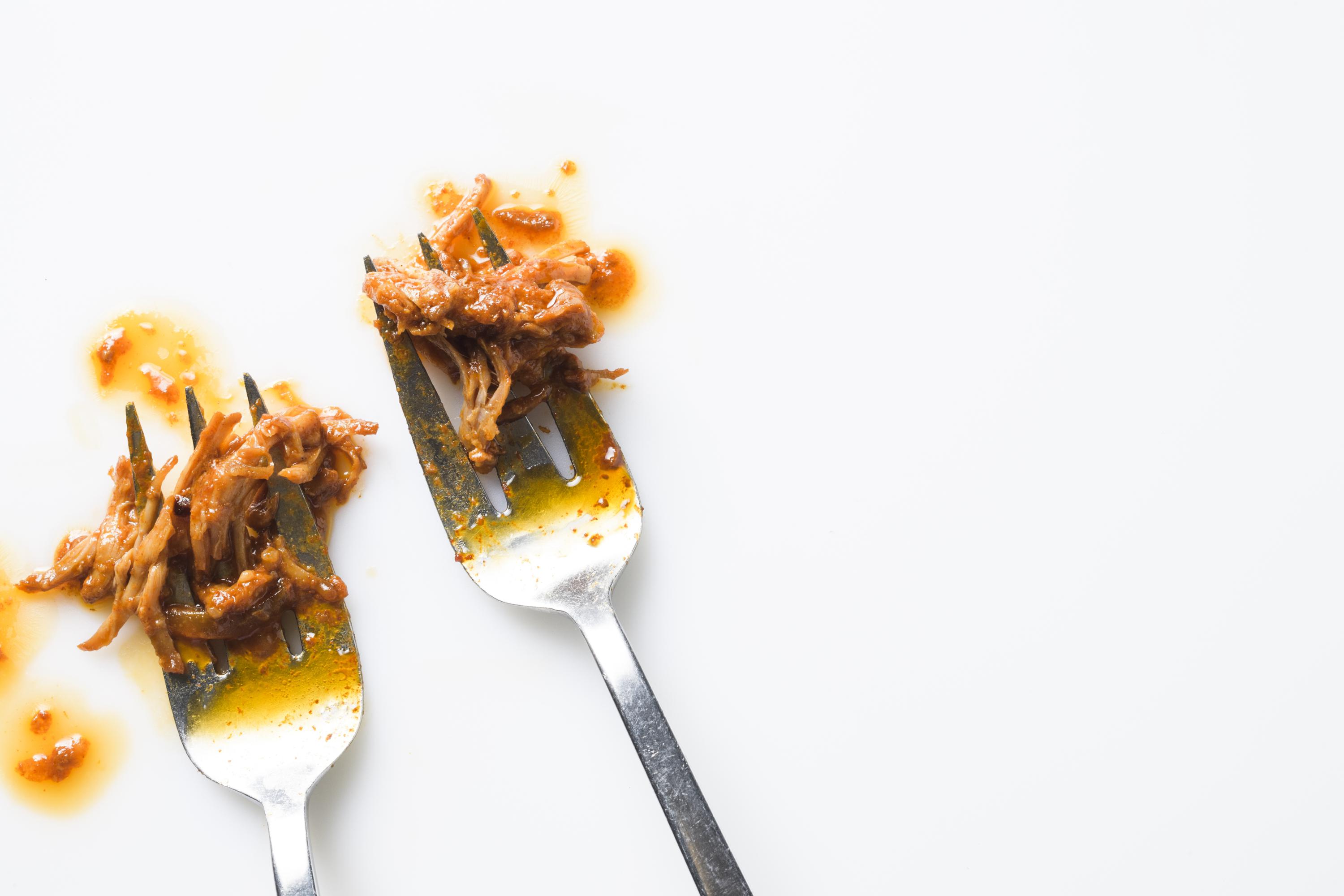 Recipe: Korean flavors punch up Super Bowl pulled pork | AP News