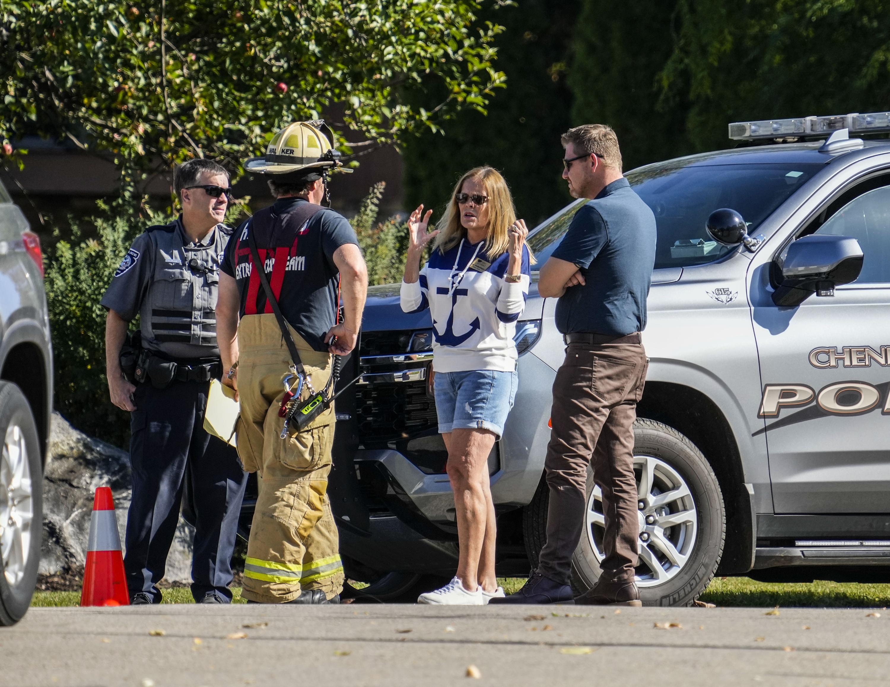 Police update cause of death for mother in Wisconsin fire | AP News