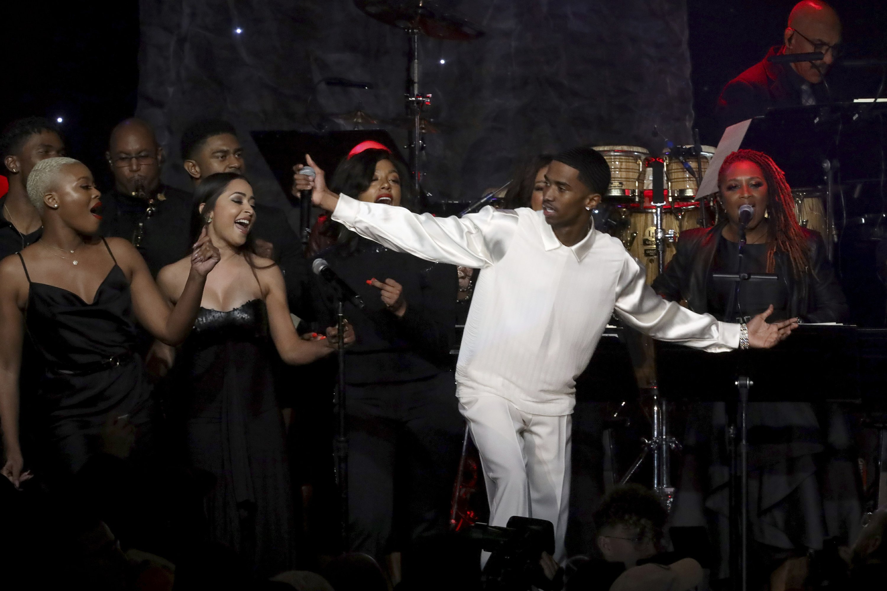 Rapper Mase calls out Diddy over publishing rights | AP News