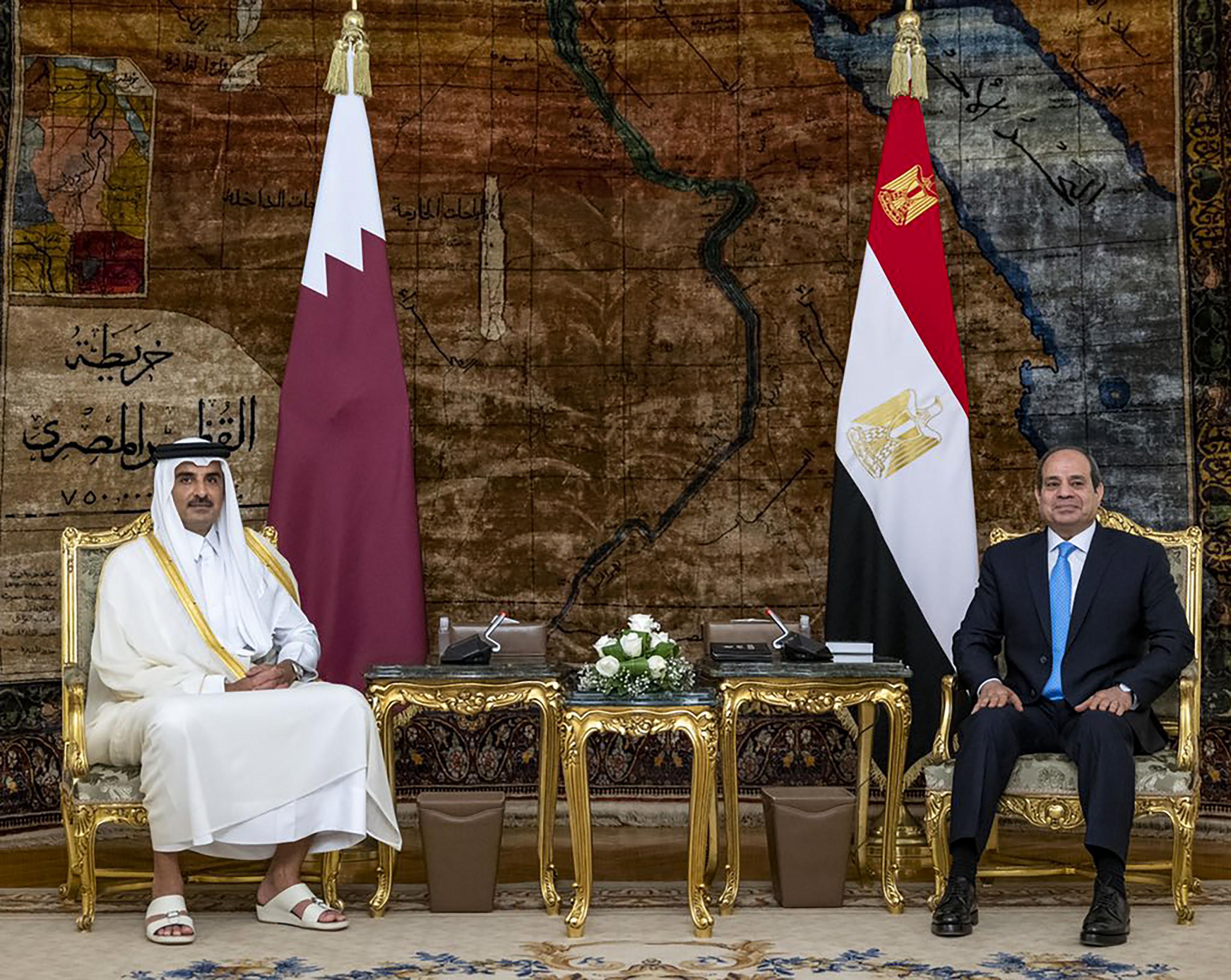 Egypt’s president holds talks with visiting Qatari emir | AP News