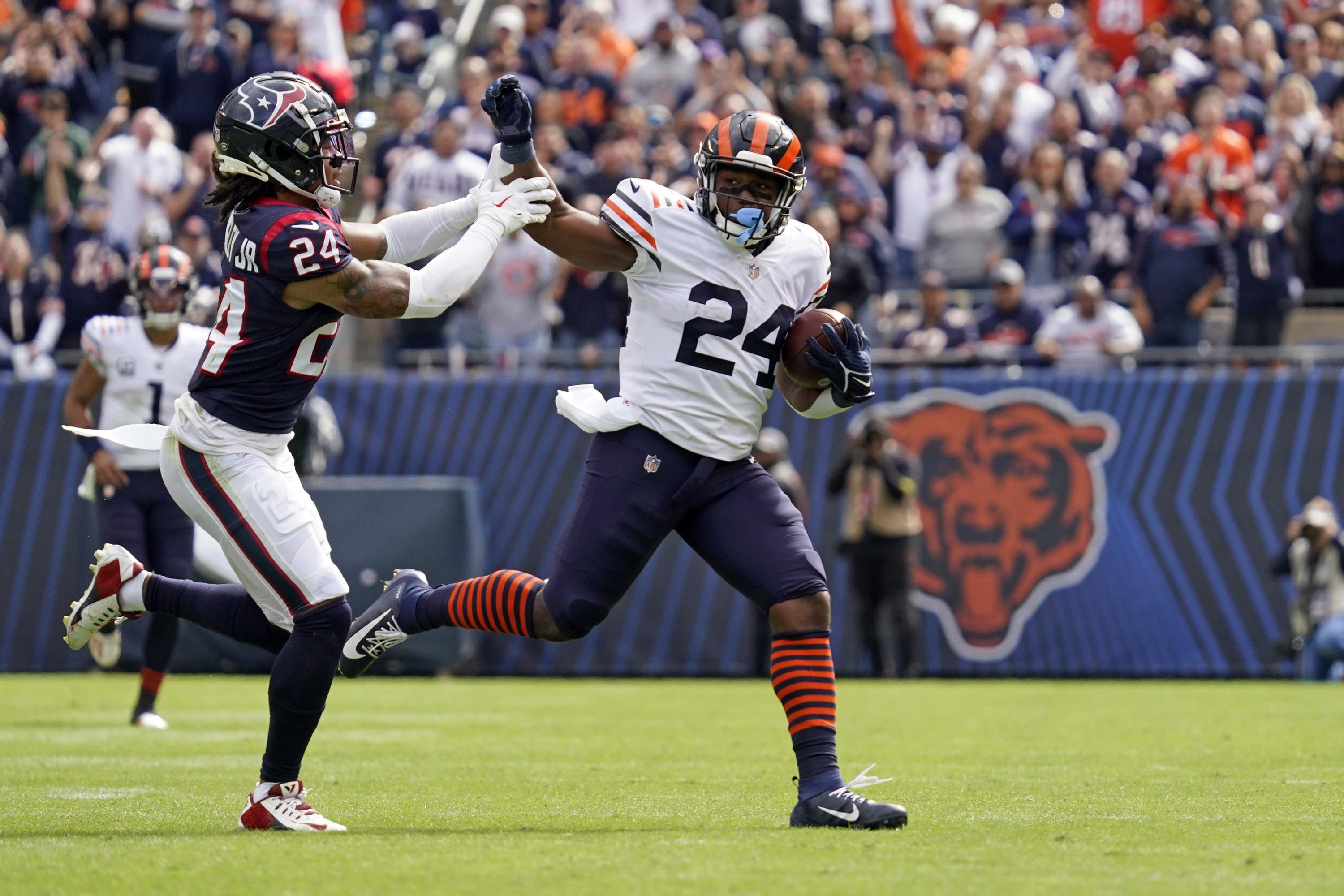 Bears rely on ground game and backup Khalil Herbert | AP News