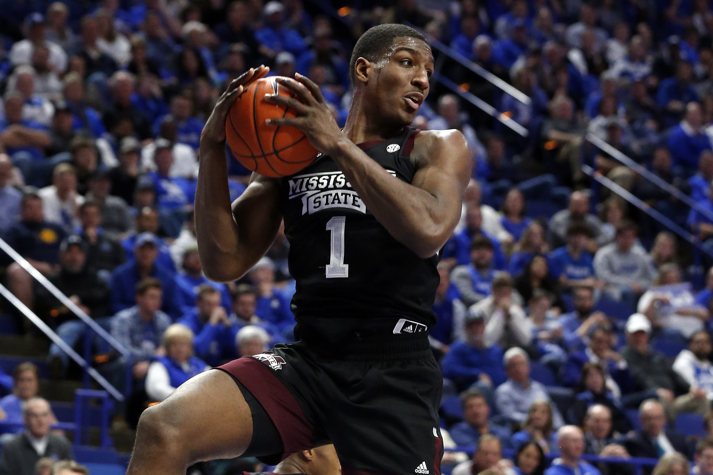 Mississippi State forward Reggie Perry enters NBA draft | AP News