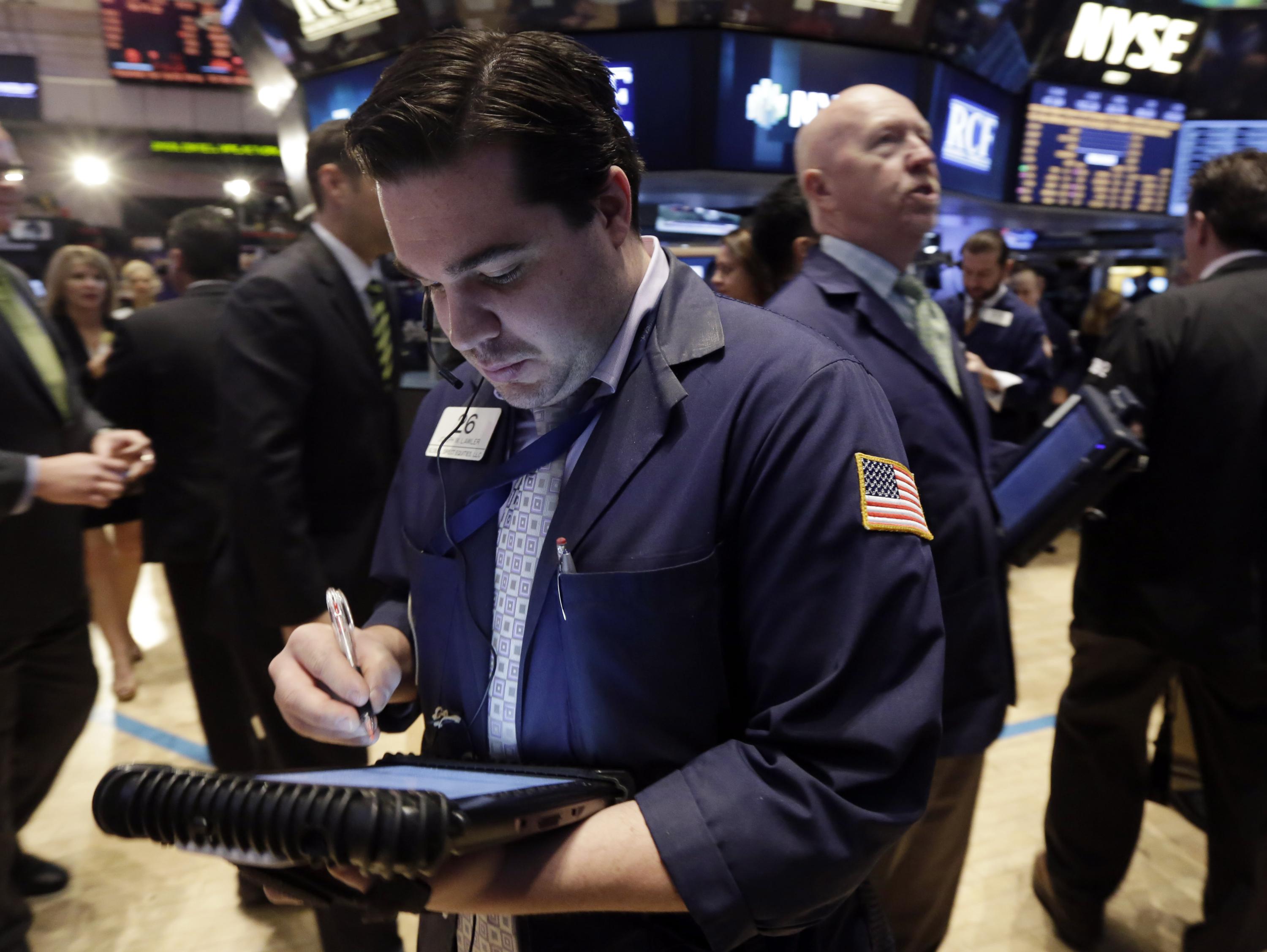 US stocks post modest gains as earnings roll in | AP News