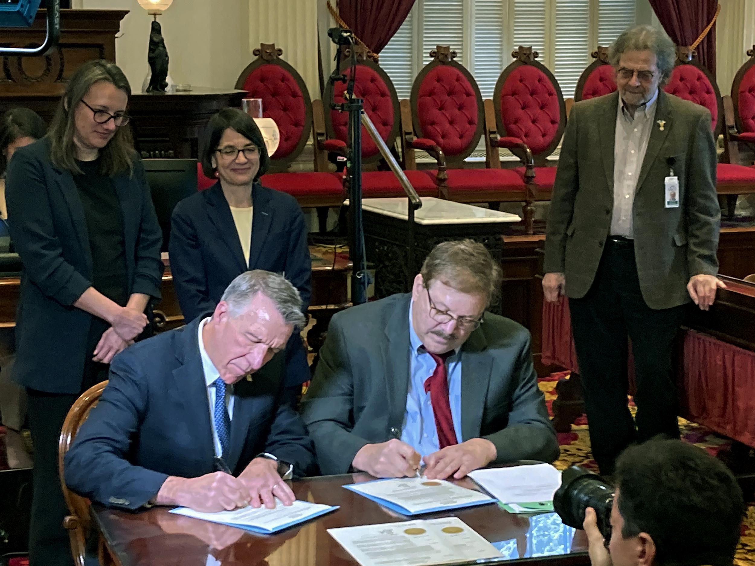 Vermont governor signs amendment protecting abortion rights | AP News