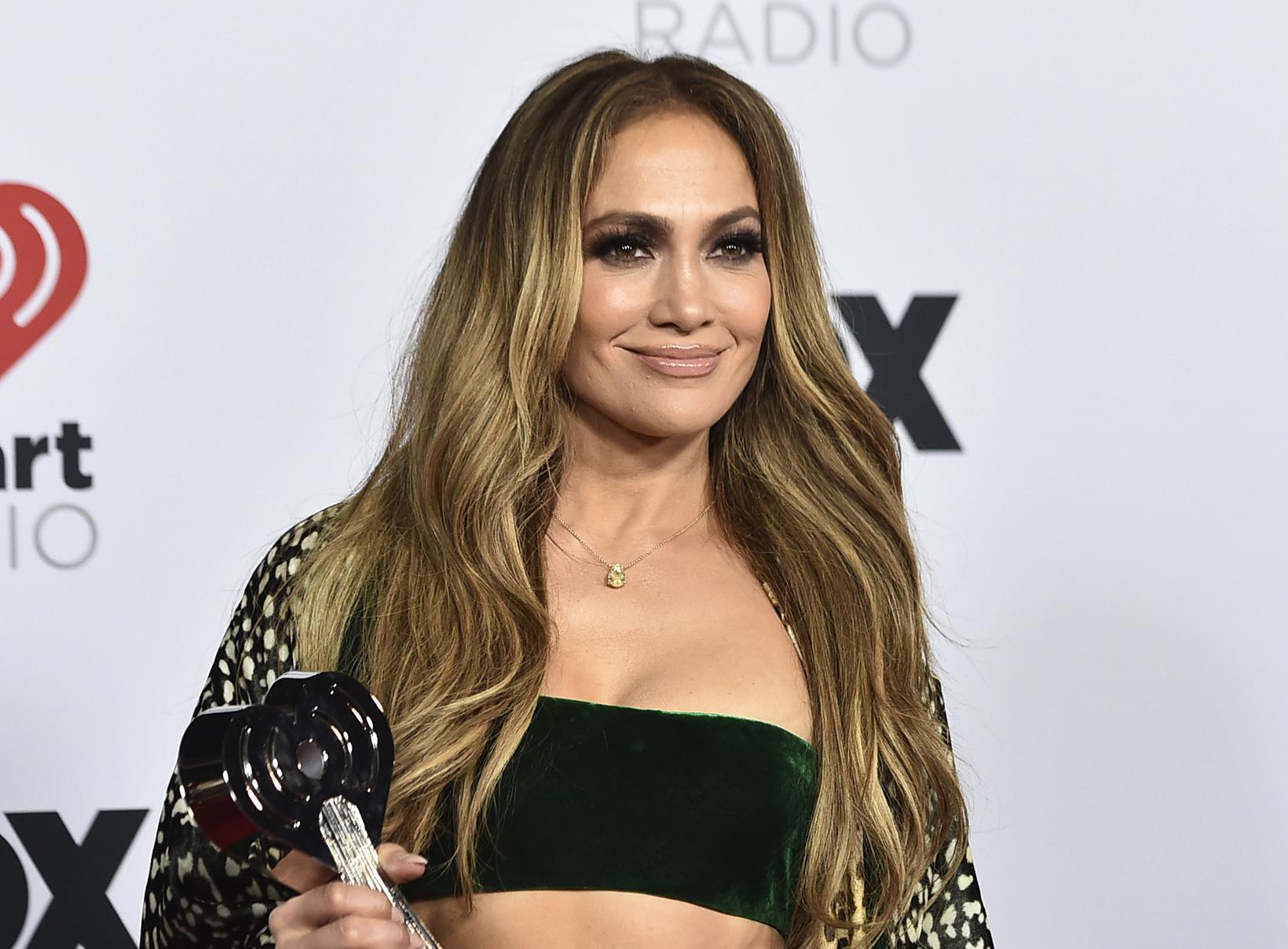 Documental sobre Jennifer Lopez abre el Festival de Tribeca | AP News