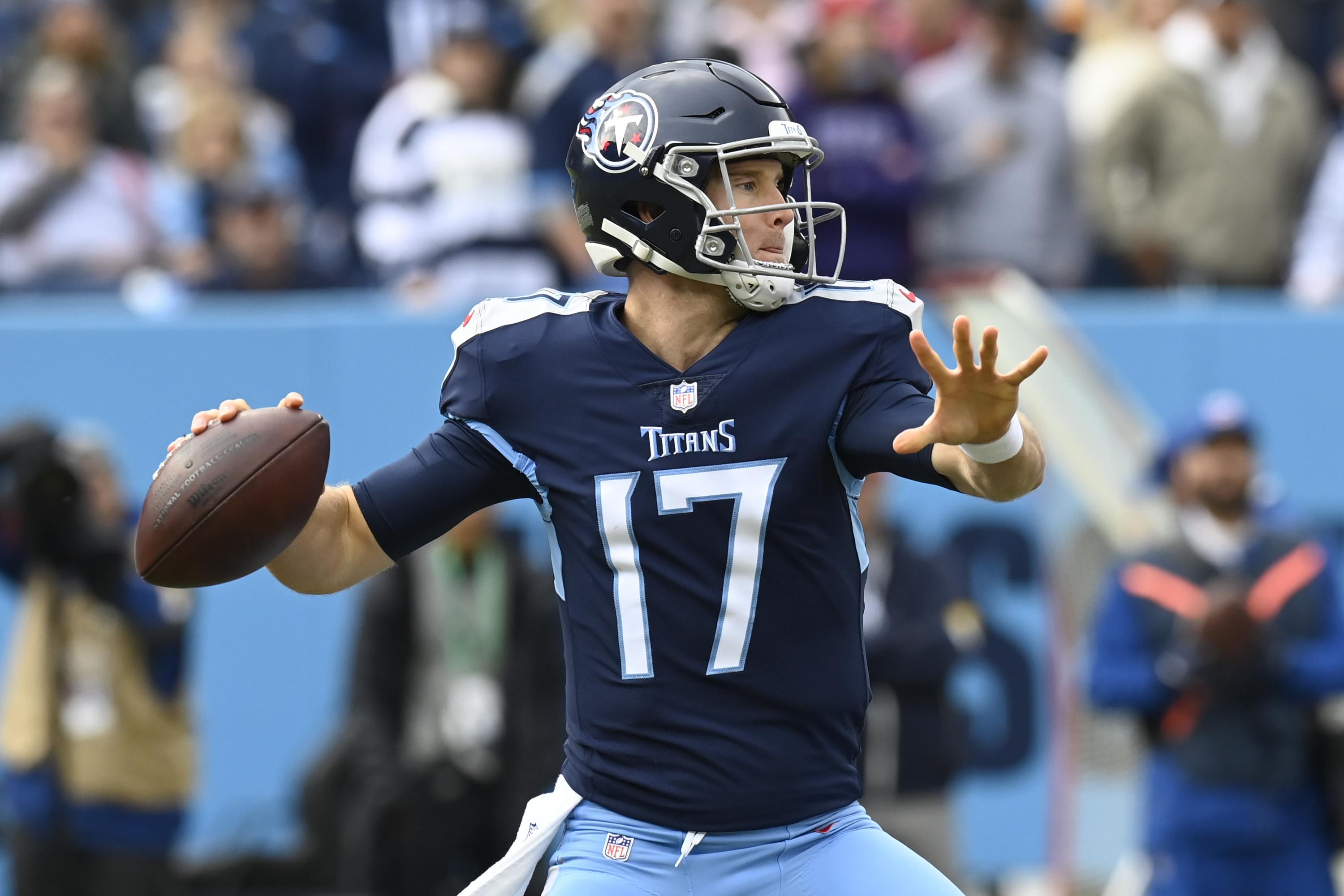 Titans place backup QB on COVID-19 list before visiting Pats | AP News