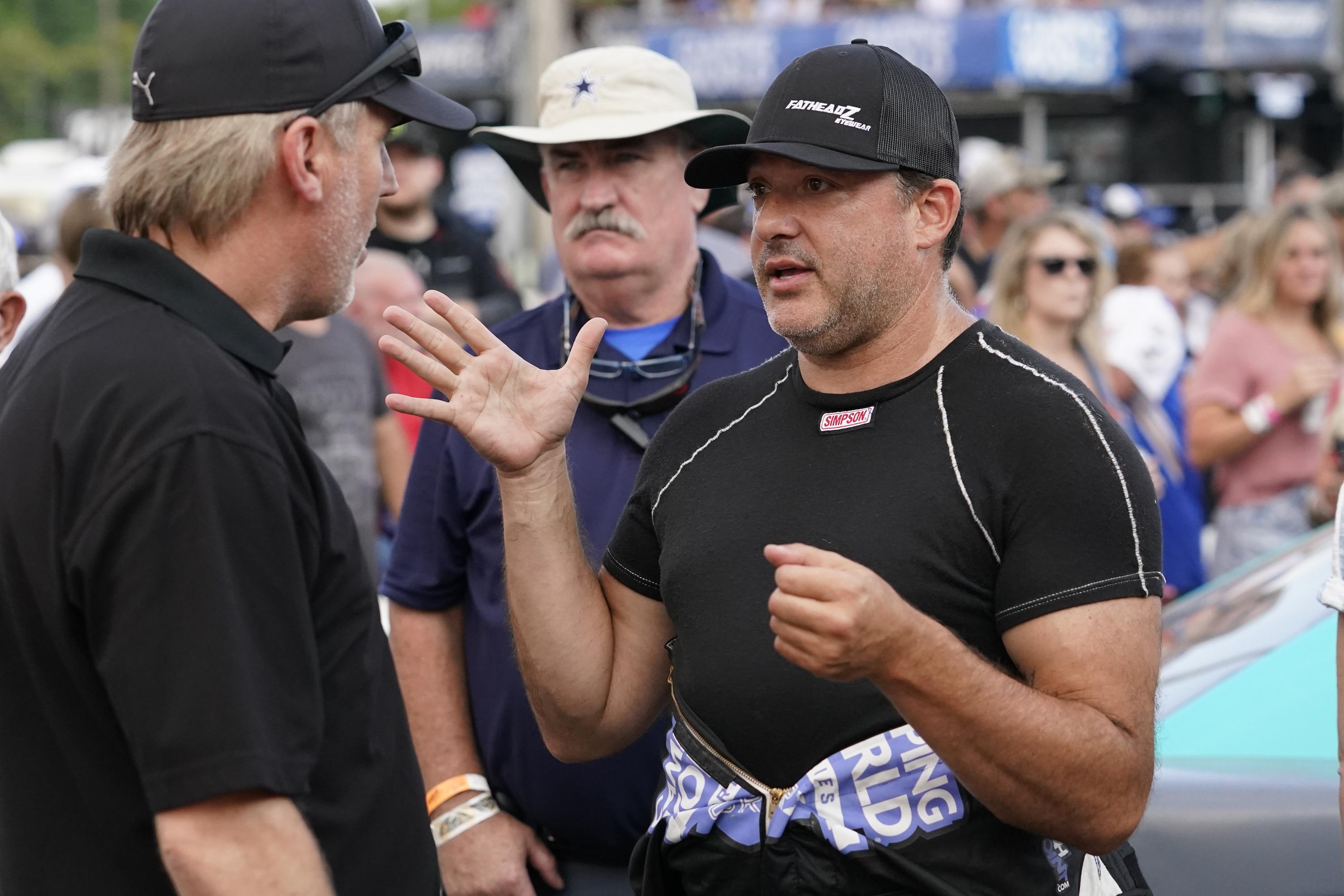 Stewart Enters Nhra With Fiancée Leah Pruett Matt Hagan Ap News
